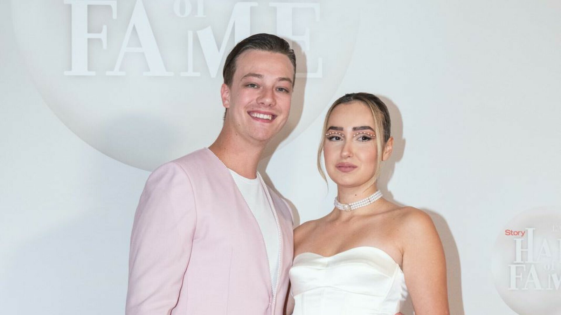 Thompsonovu nećakinju upoznali smo u našem hit-showu, a sada u društvu ...