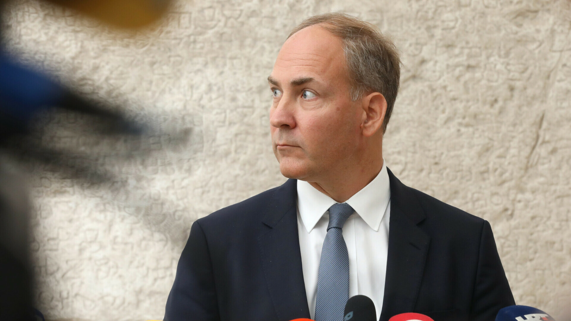 Nadrealno priopćenje Stjepe Bartulice: Evo kako je objasnio od kud mu ...