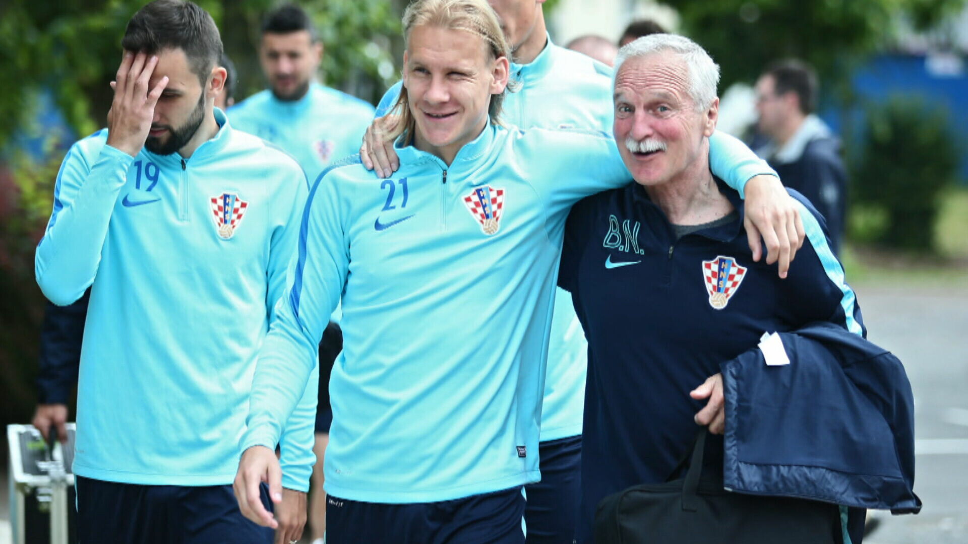 Poslušajte neobičan duet liječnika Hrvatske nogometne reprezentacije i ...