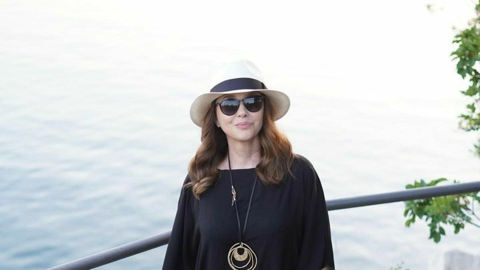 Naša glumica nedavno je napunila 63 godine, no i dalje pojavom ostavlja bez daha: ''Tko kaže da ...