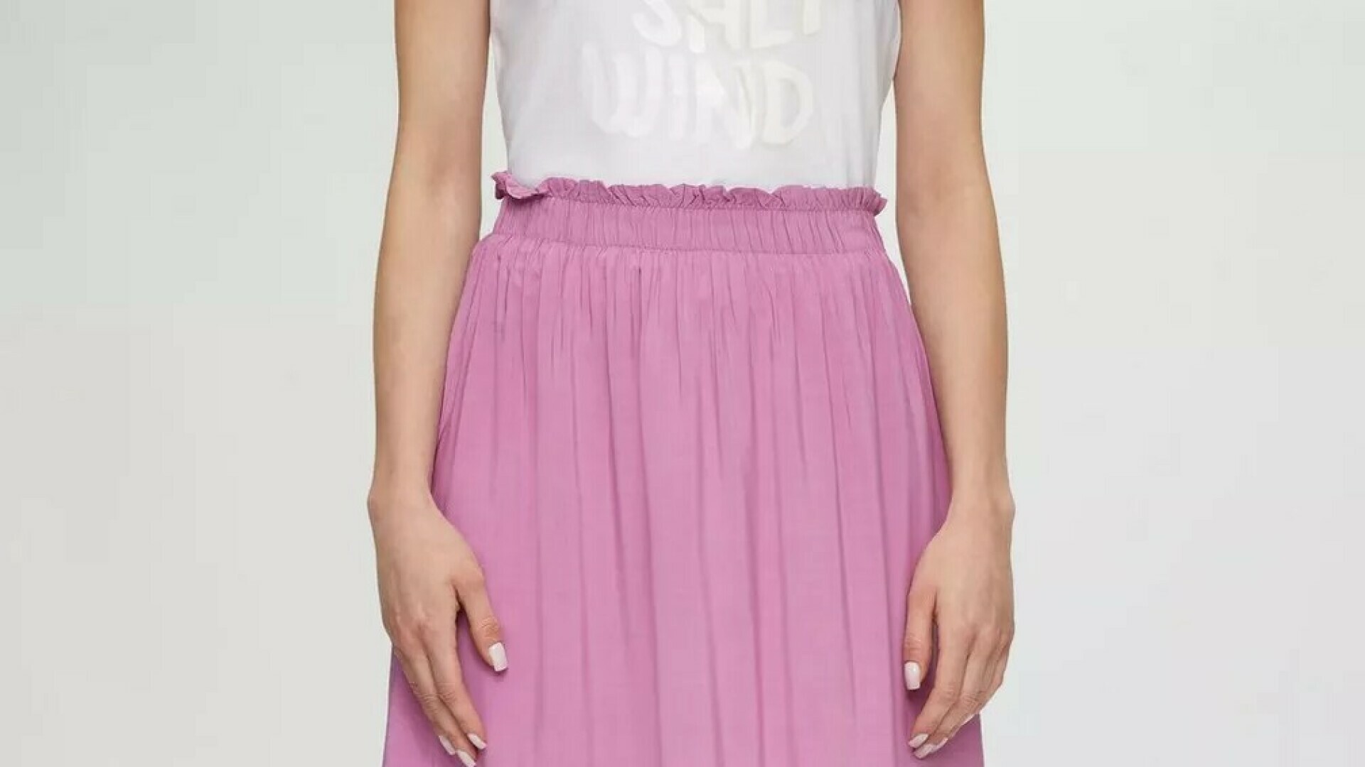 15 modela suknji savršenih za ljeto koje se nose i na hrvatskim ulicama