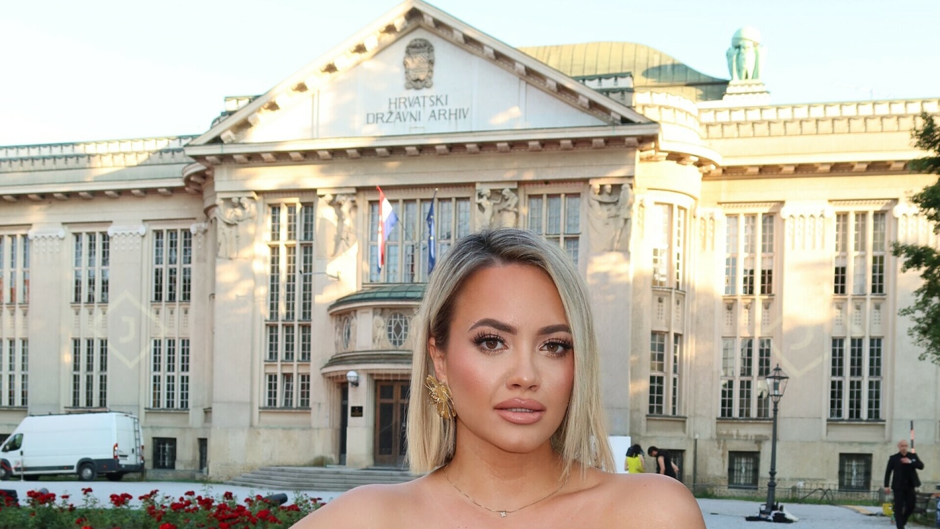 Naša influencerica prvi je put u izlazak povela supruga kojeg njezini ...