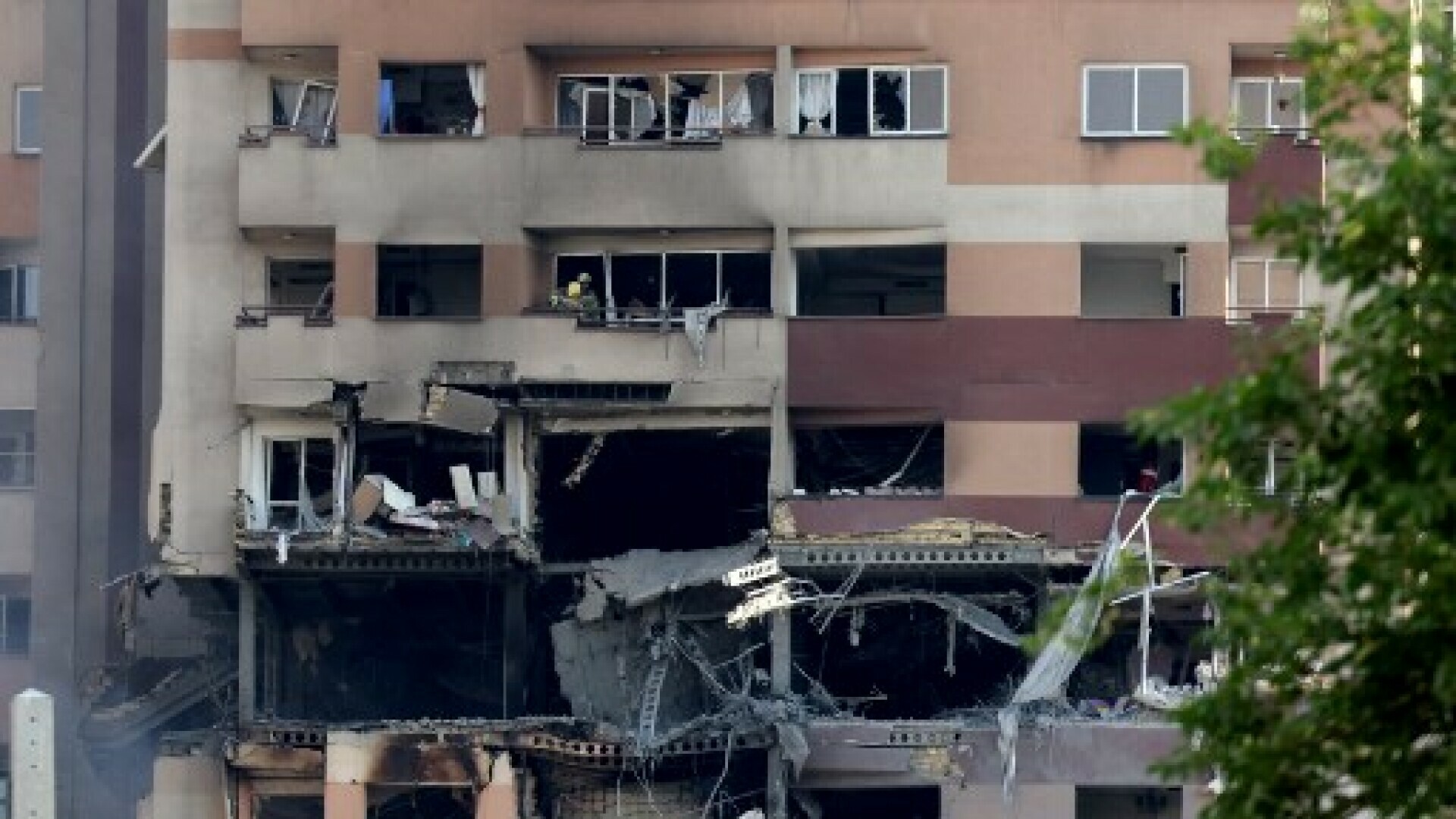 Nakon desetljeća tajnih sukoba i napada započeo - otvoreni rat Irana i ...