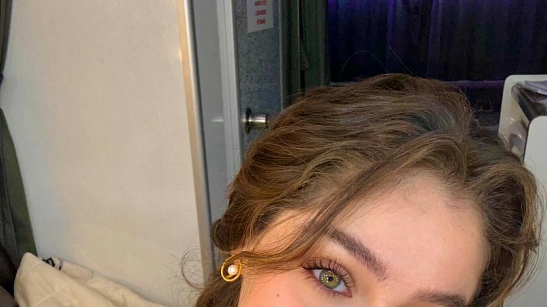 Znate li tko je ljepotica koju gledamo u novoj turskoj seriji Leyla? Nekima je već dobro poznata