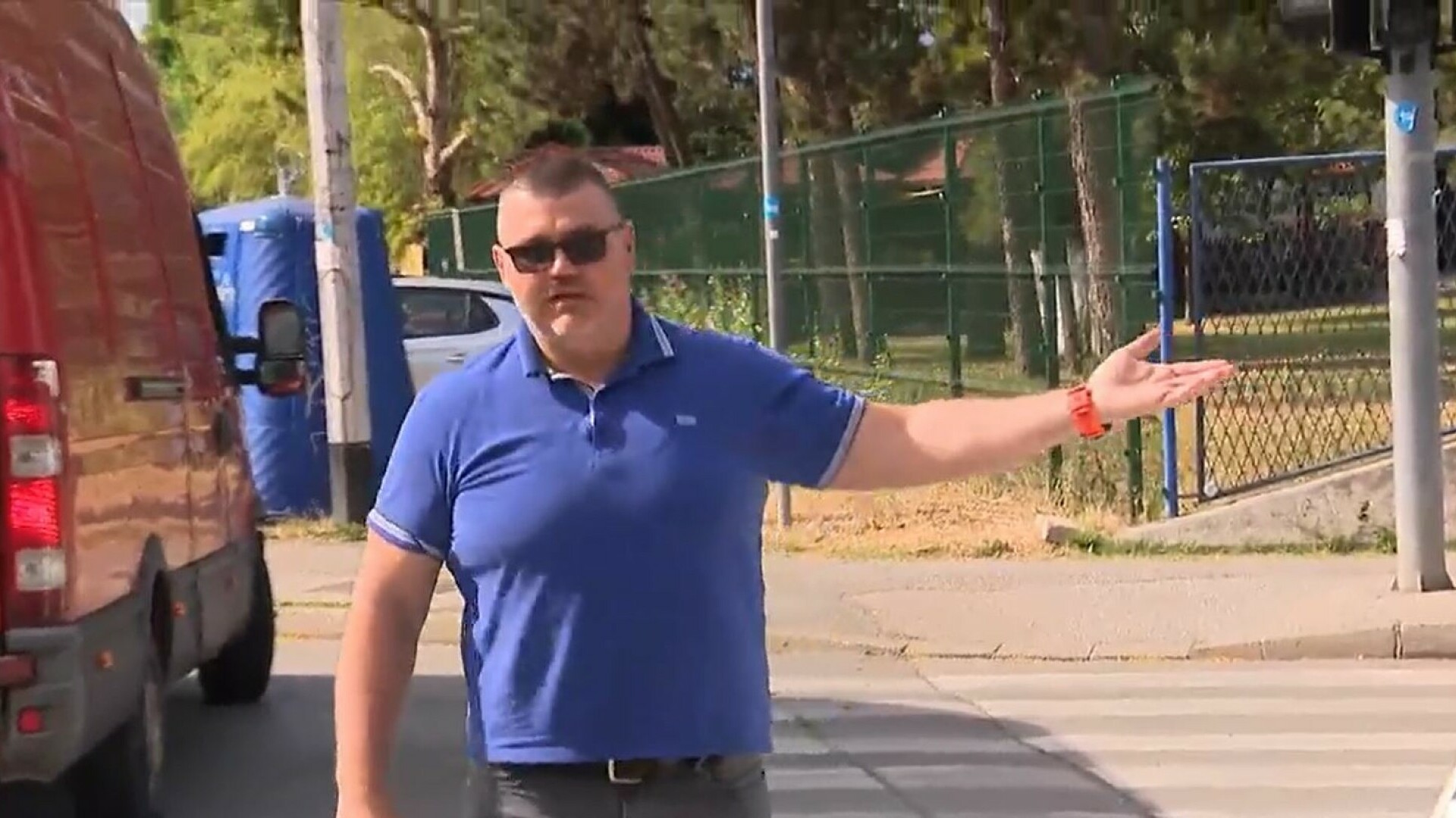 Regulacija prometa zbog Thompsona