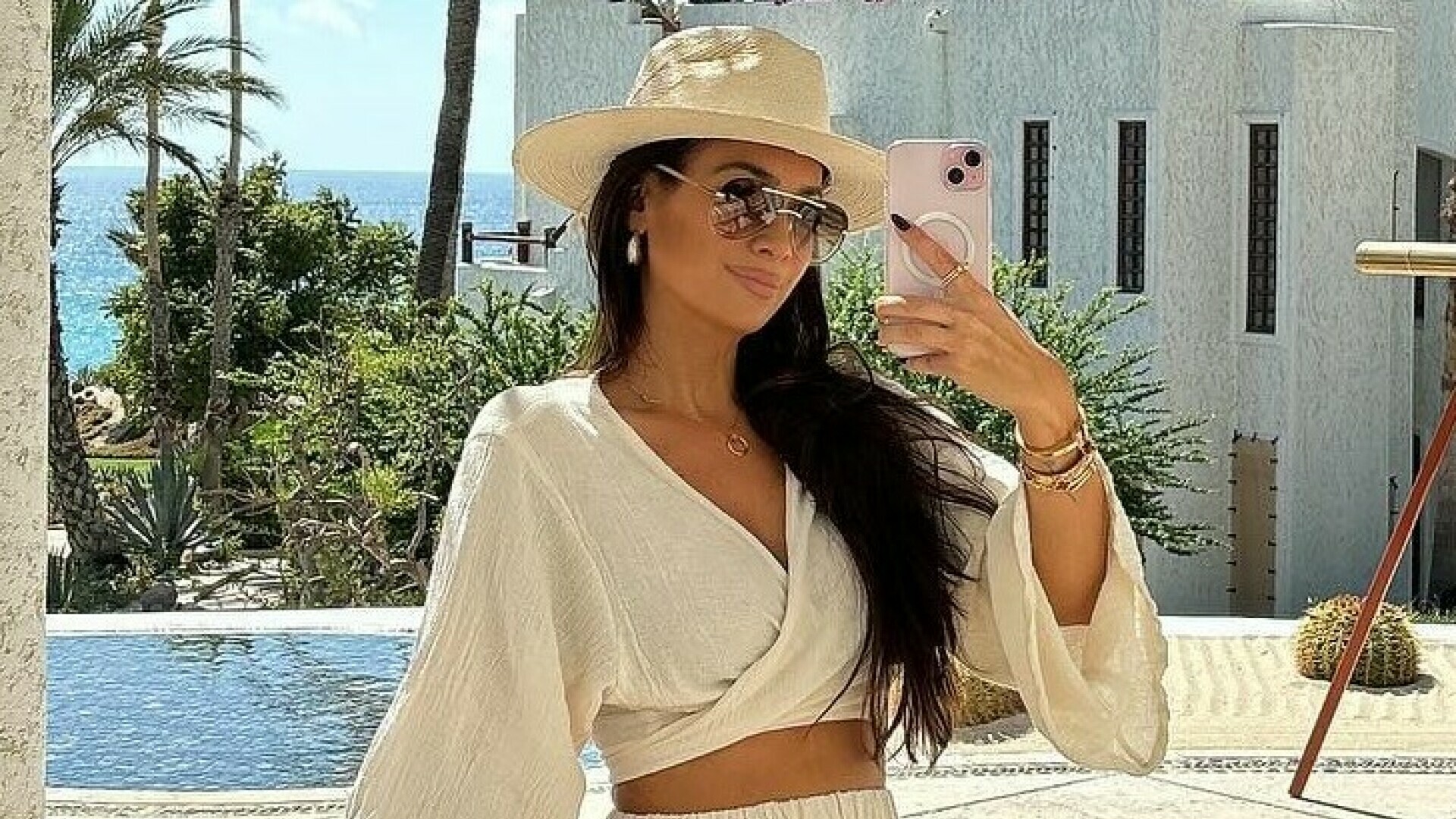 Pažnju na novoj fotki Tije Jurčić privukao je detalj koji košta pravo ...