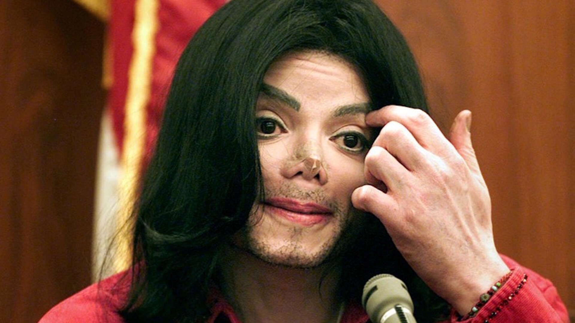 Zašto je Michael Jackson zapravo nosio traku na nosu?