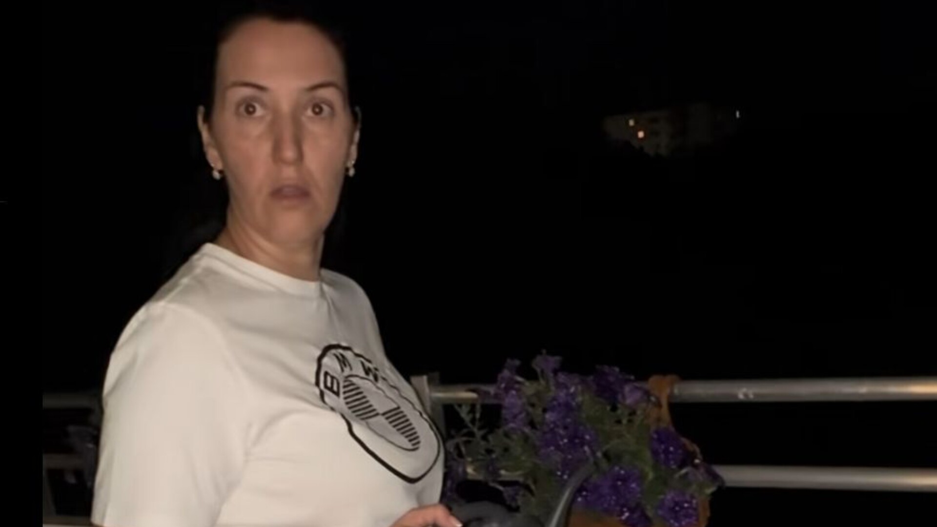 "Je*em ti generaciju Z": Pokušala naučiti kćer zalijevati biljke pa ...