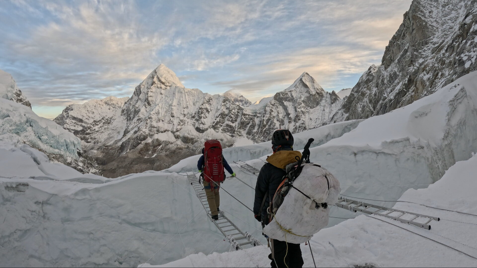 Koliko košta uspon na Mount Everest i kako je gledati smrti u oči: Chef ...