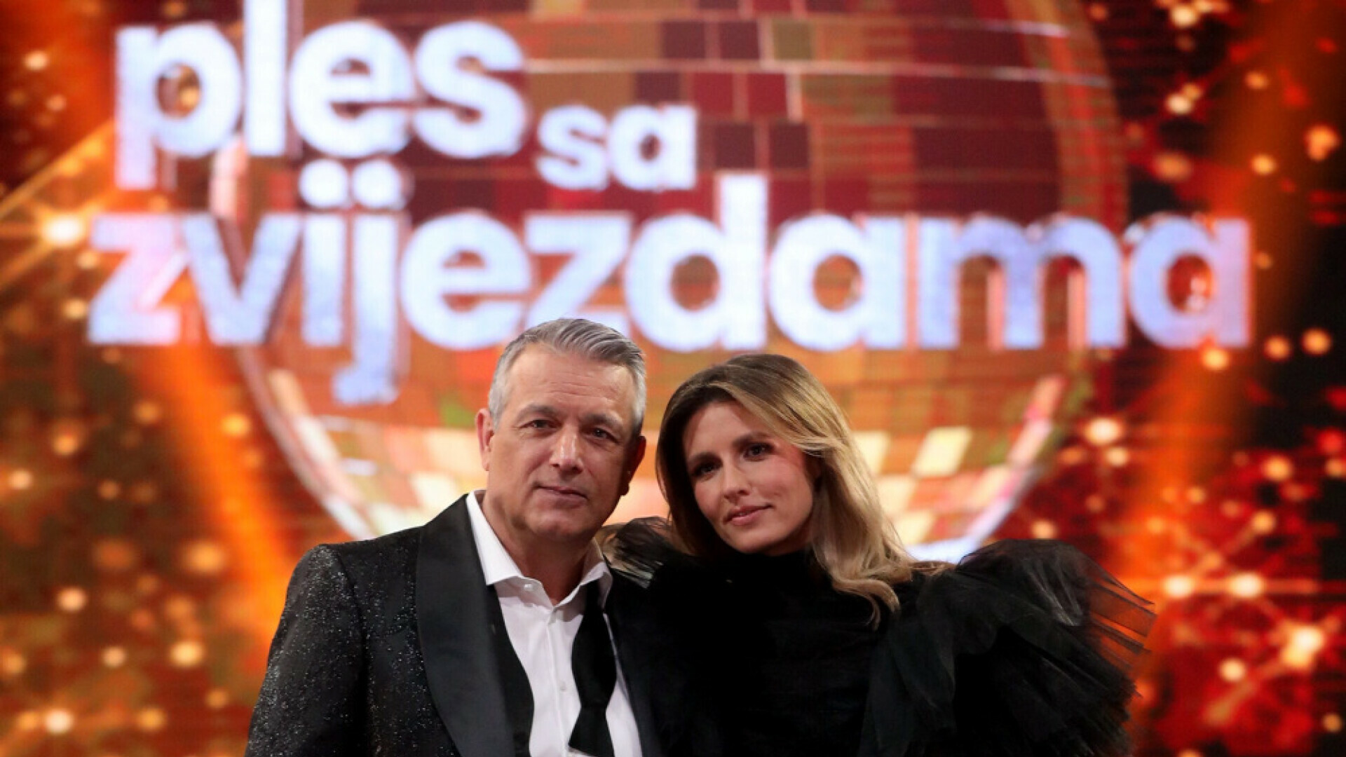 Pogledajte spektakularno izdanje nove voditeljice Plesa sa zvijezdama ...