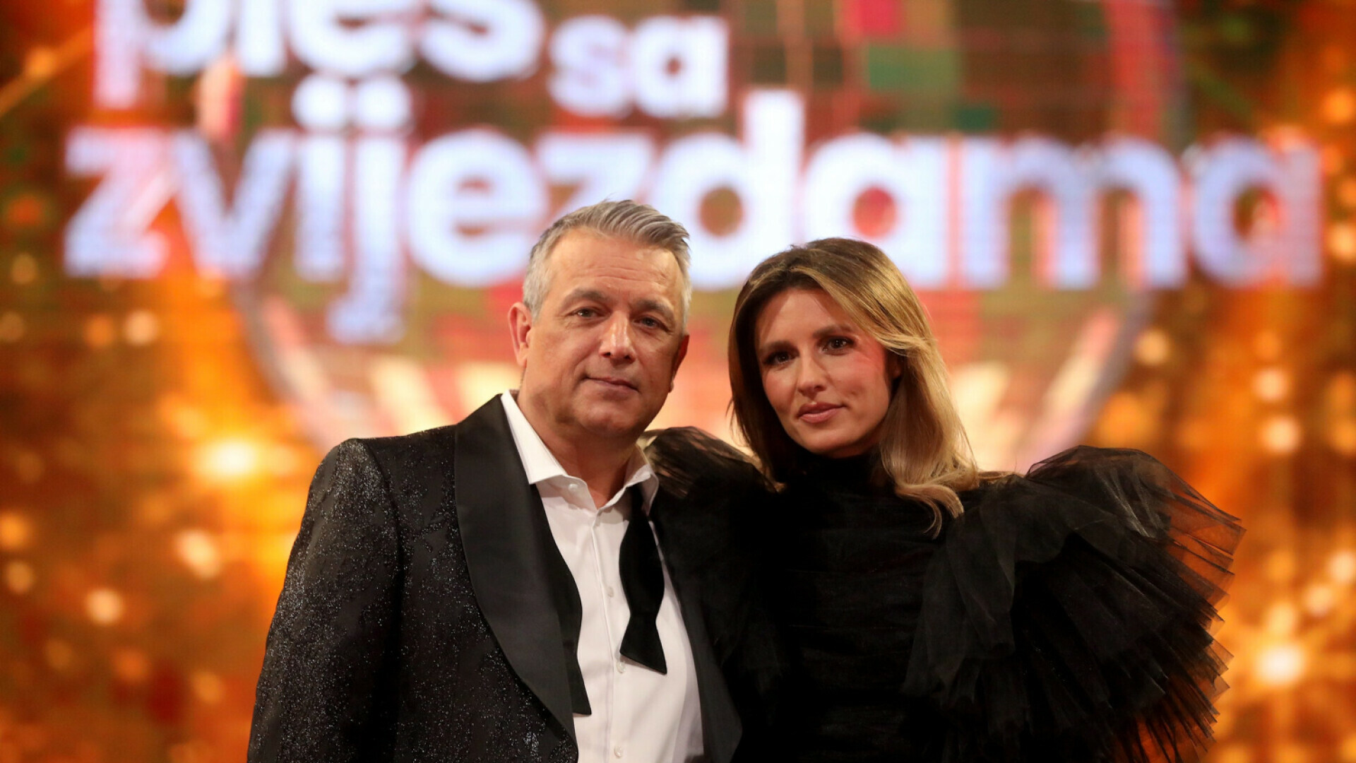 Pogledajte spektakularno izdanje nove voditeljice Plesa sa zvijezdama ...