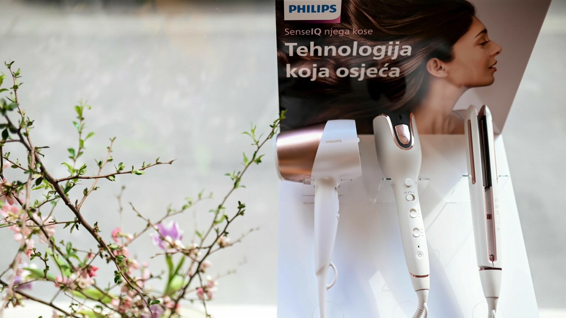 Philips SenseIQ fen posjeduje tehnologiju koja osjeća, a preporučuju ga ...
