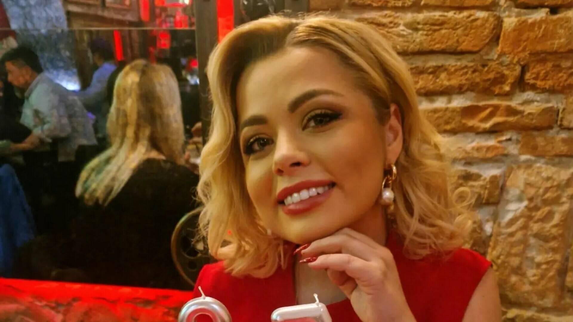 Zvijezda Magazina pokazala kako je proslavila 37. rođendan, u prvi plan ...