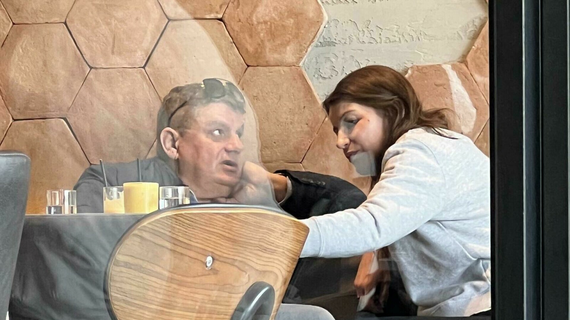 Bivša kninska kraljica ni nakon skandala koji su se nanizali nije se ...