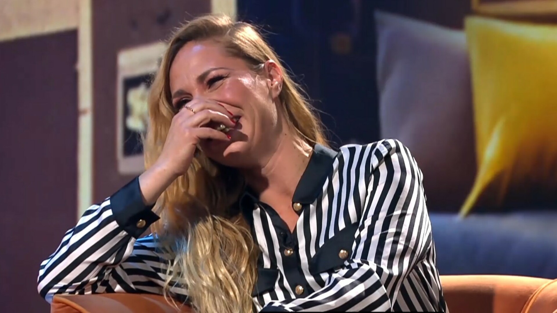 Mala tajna našeg novog voditelja izišla je na vidjelo, evo zašto mu je ...