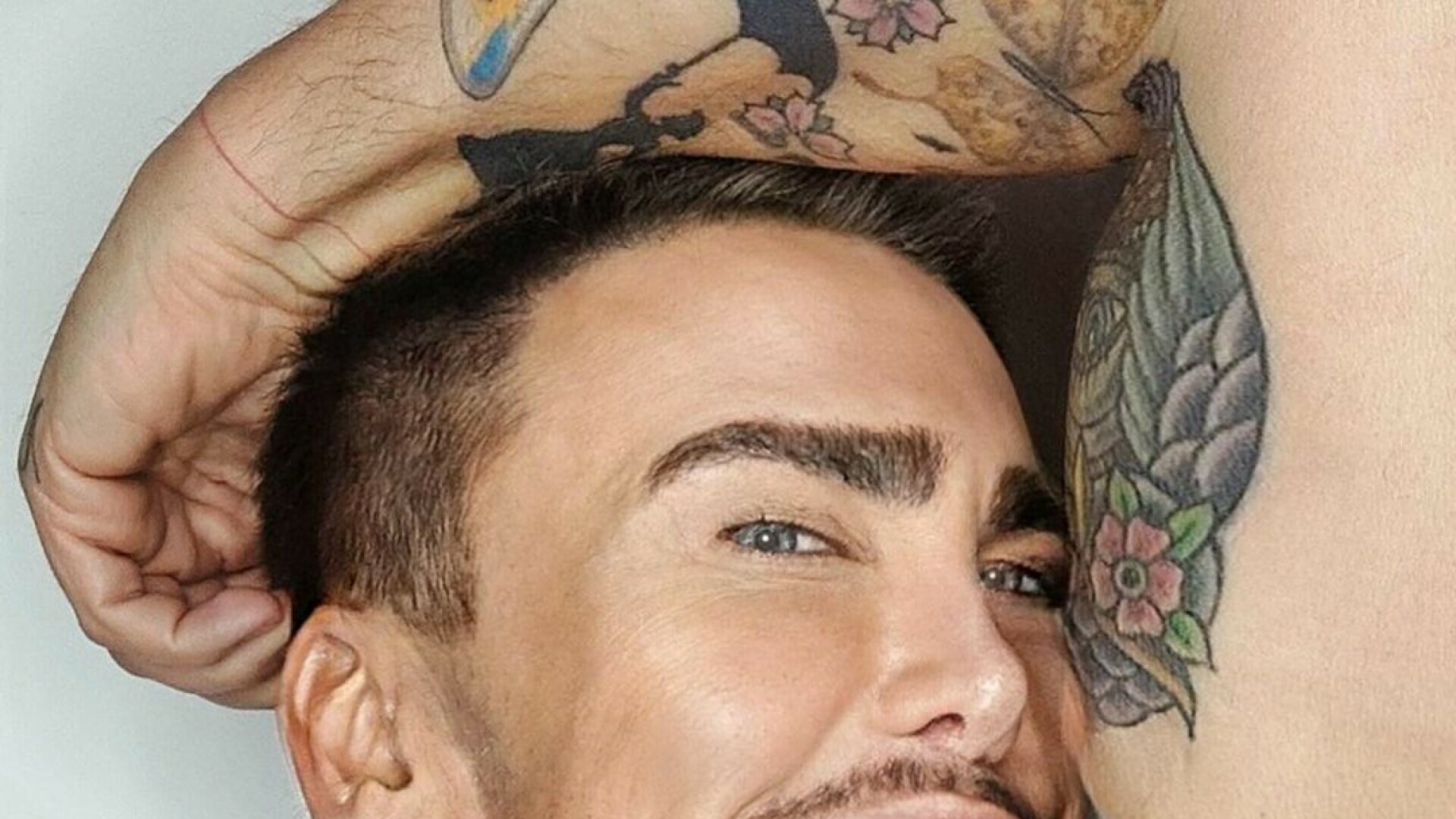 Neven Ciganović u mladosti je plesao u spotu domaće grupe, pogledajte ...