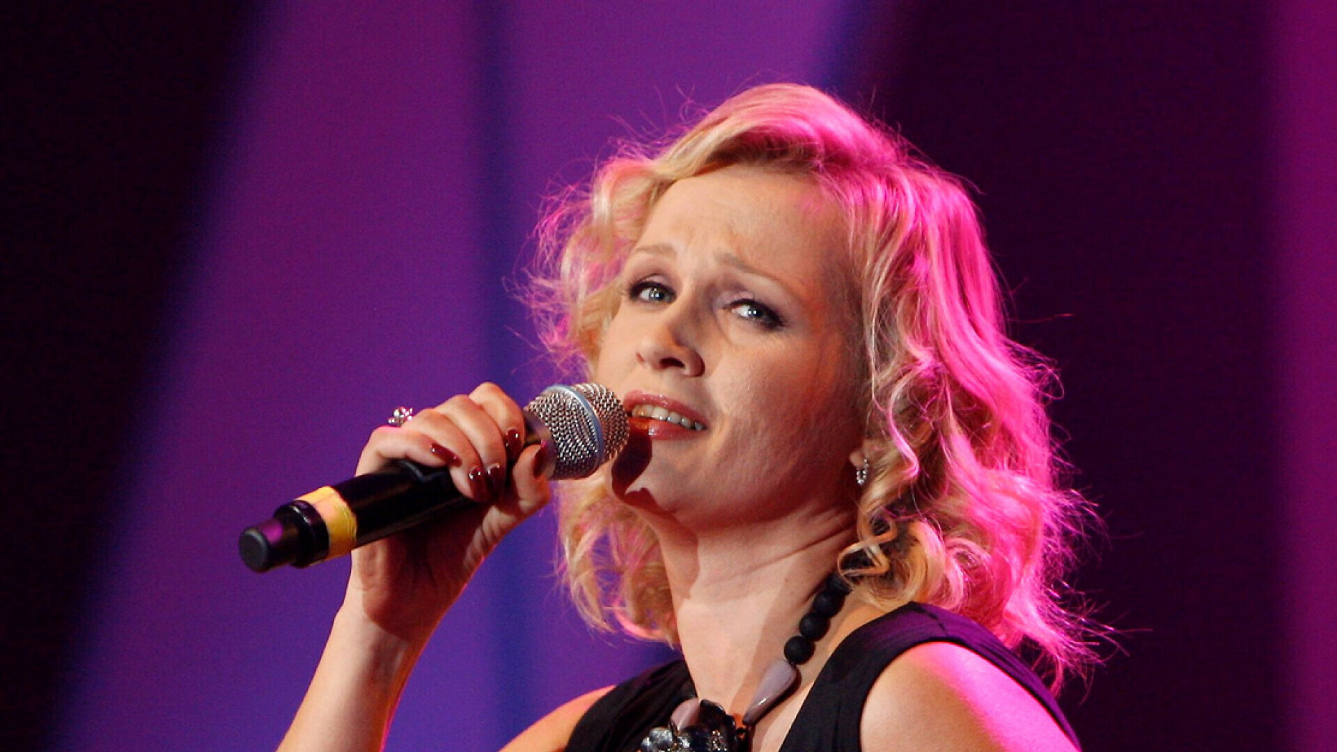 Pogledajte kako je Vanna izgledala 2009. godine, već tada je nosila ...