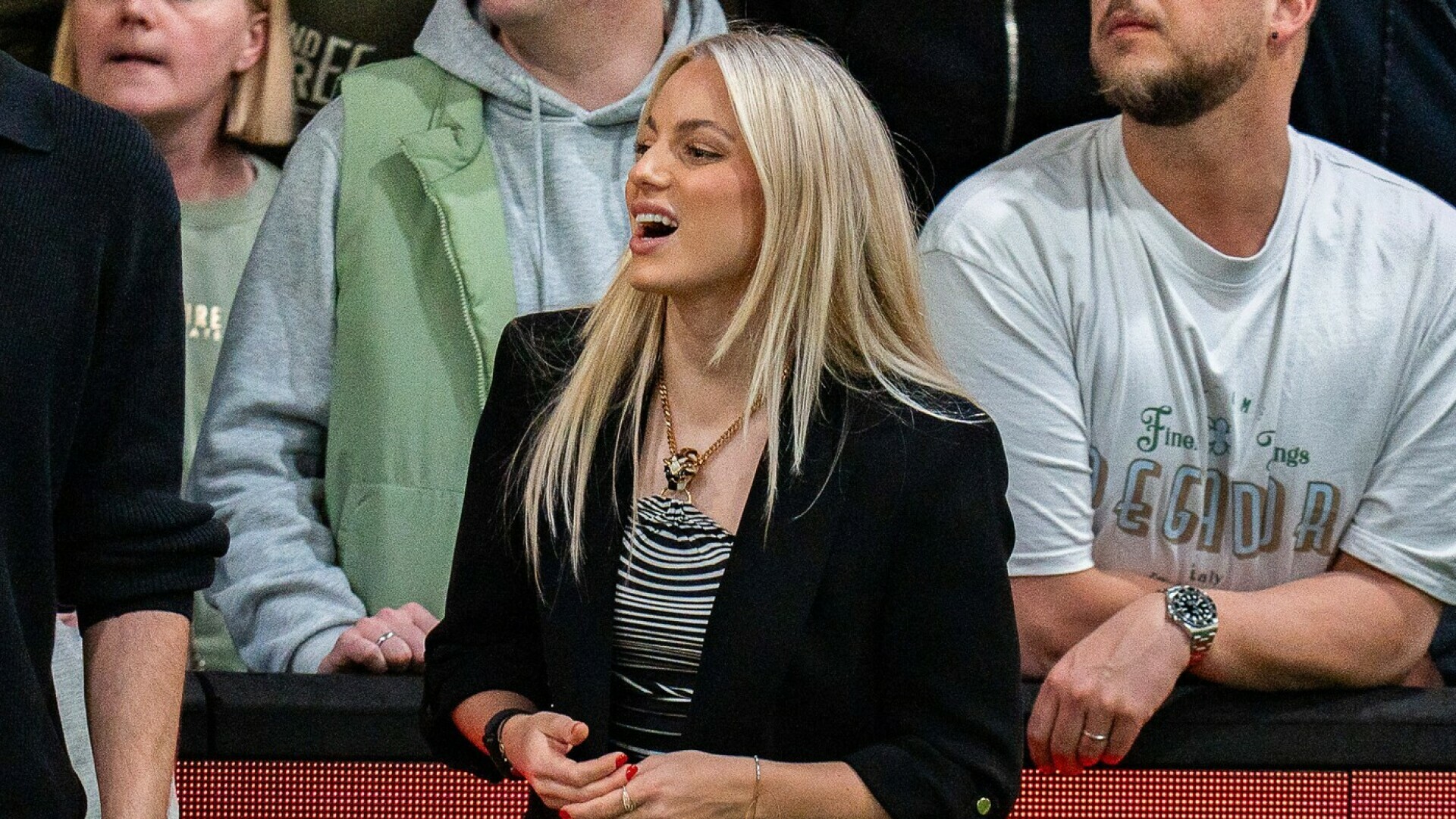 Najzgodnija hrvatska nogometašica njemačke navijače očarala je ljepotom ...