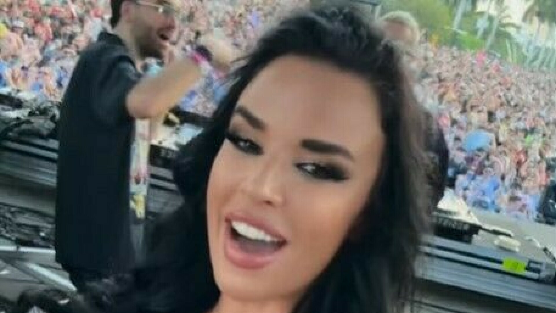 Knoll se pohvalila prizorima u društvu svjetski slavnih frajera ...