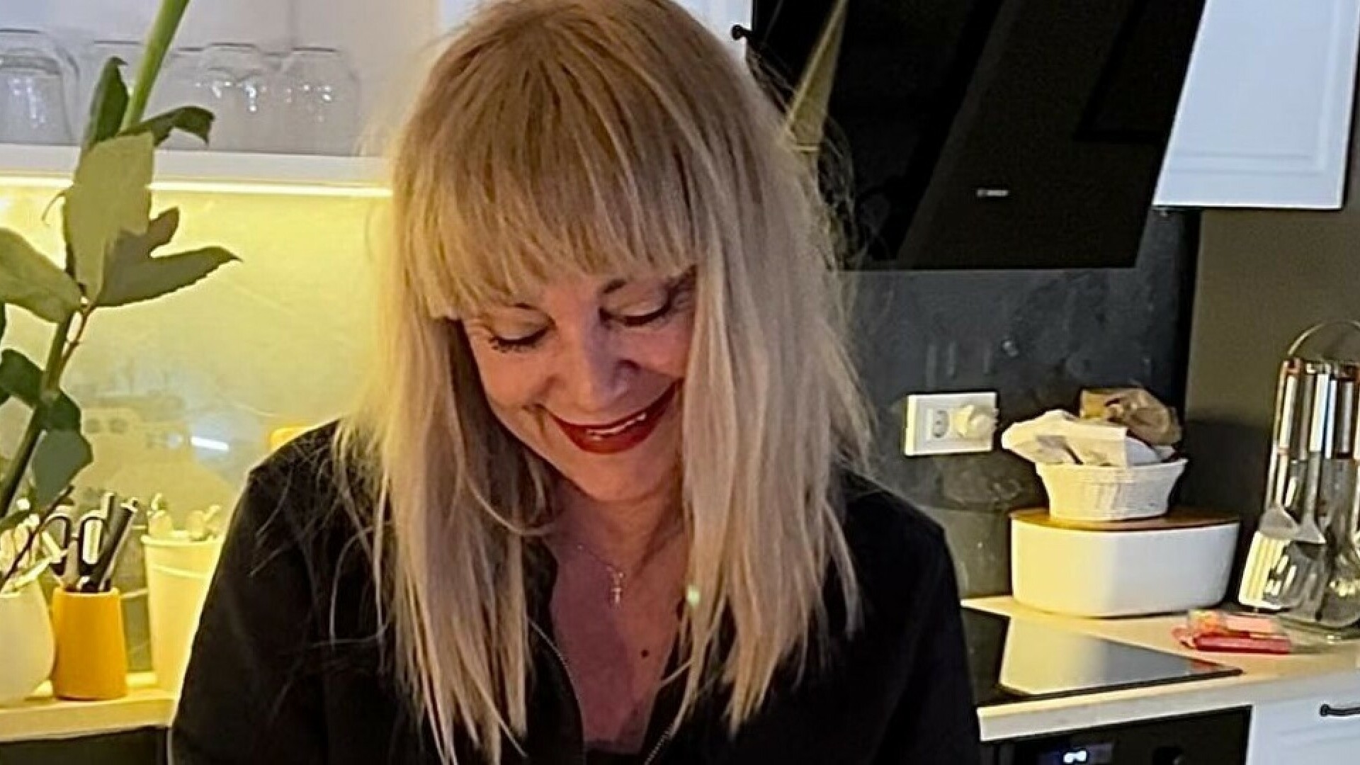 U domu naše glumačke dive ovih se dana slavilo, a na račun godina ...