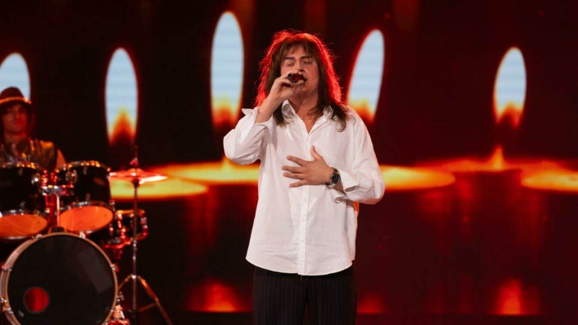 Evo kako zvuči nostalgija za Bosnom i rodnim krajem dok se pjeva hit ...