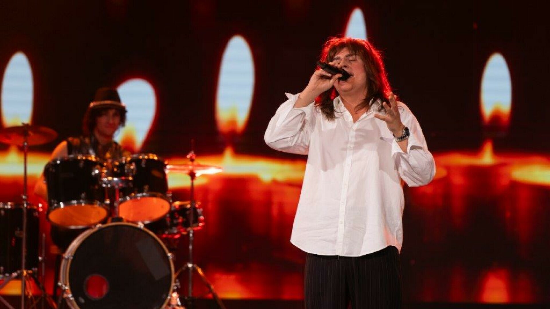 Evo kako zvuči nostalgija za Bosnom i rodnim krajem dok se pjeva hit ...