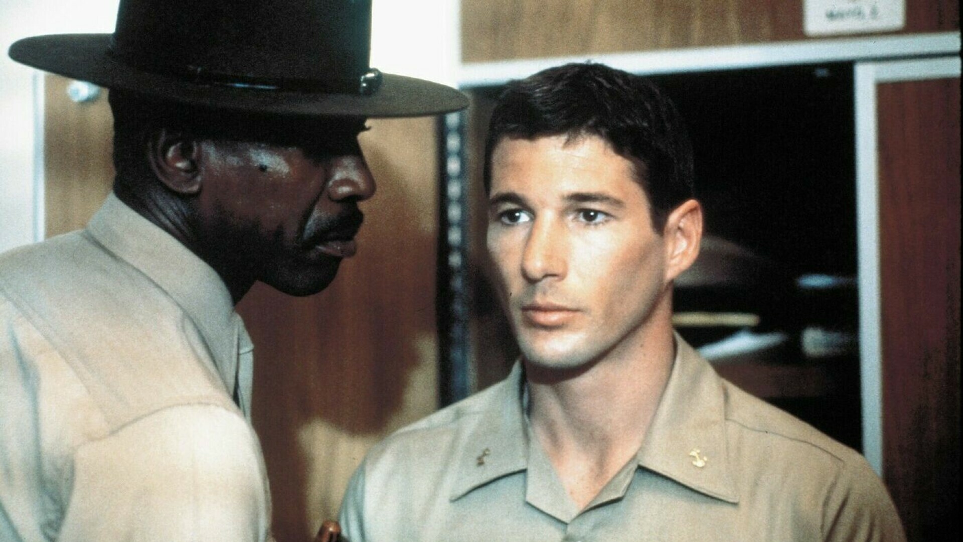 Preminuo legendarni glumac Louis Gossett Jr., uloga u filmu "Oficir i ...