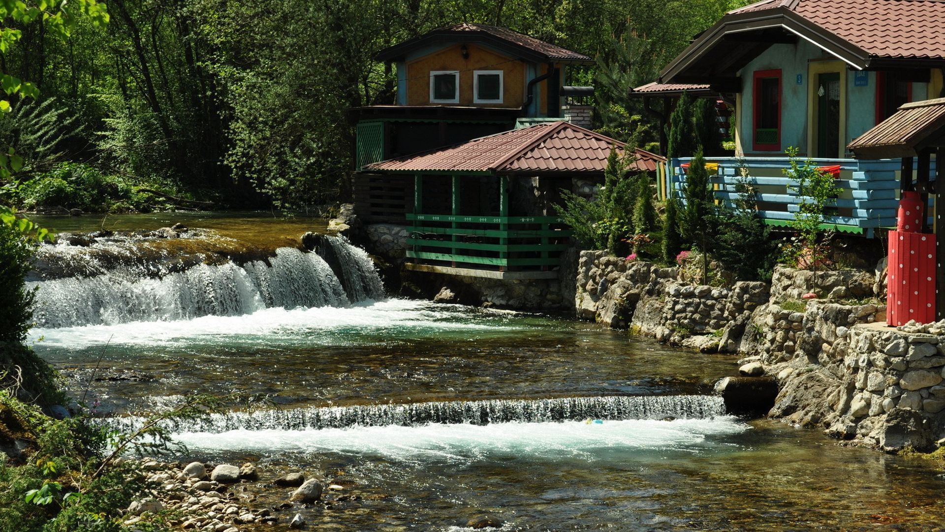 Bili smo u Raju: Selo u koje se žele preseliti oni koji vole prirodu i ...
