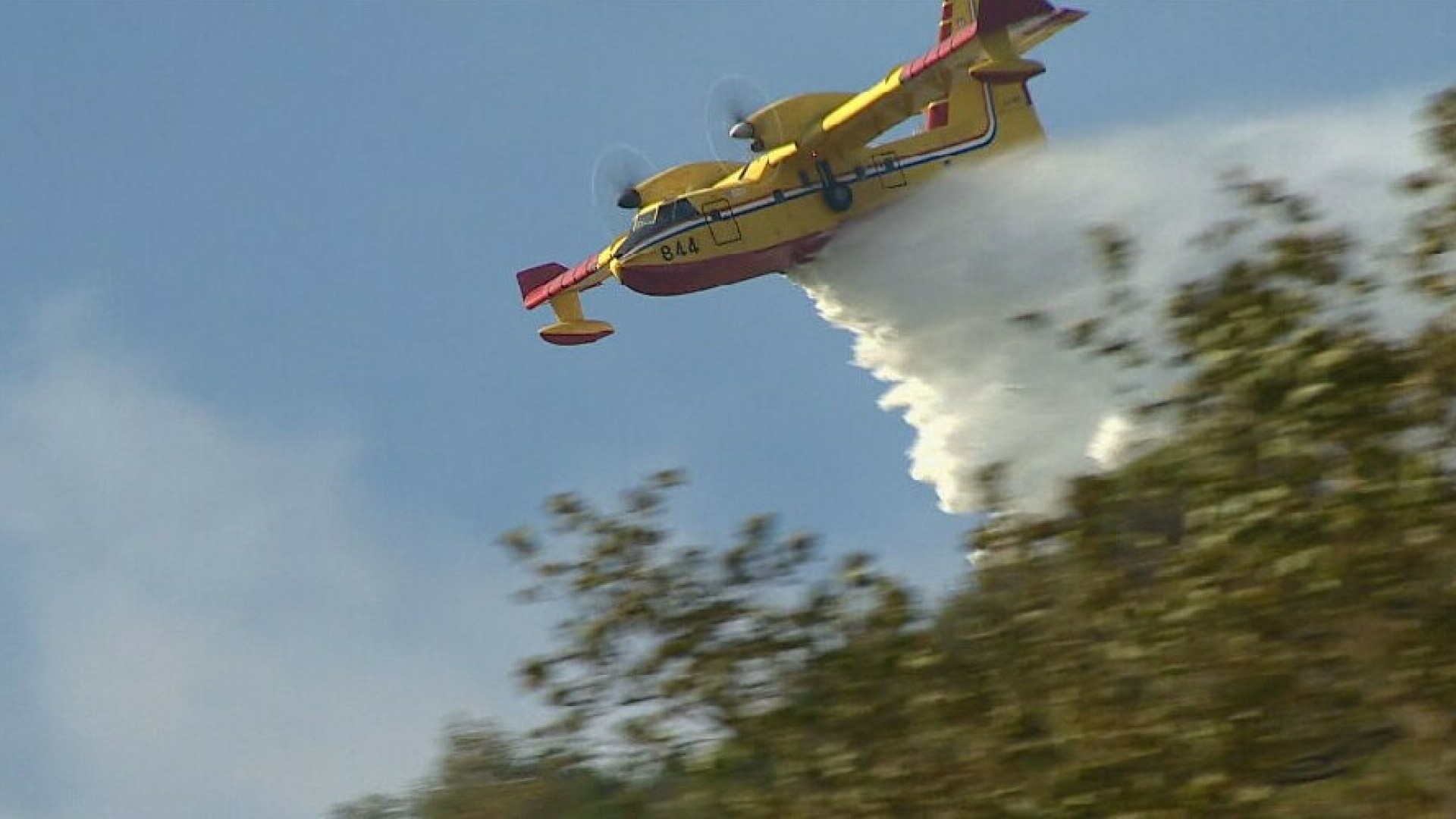 Jedna od najugroženijih županija traži kanader: Vatra se za čas proširi ...