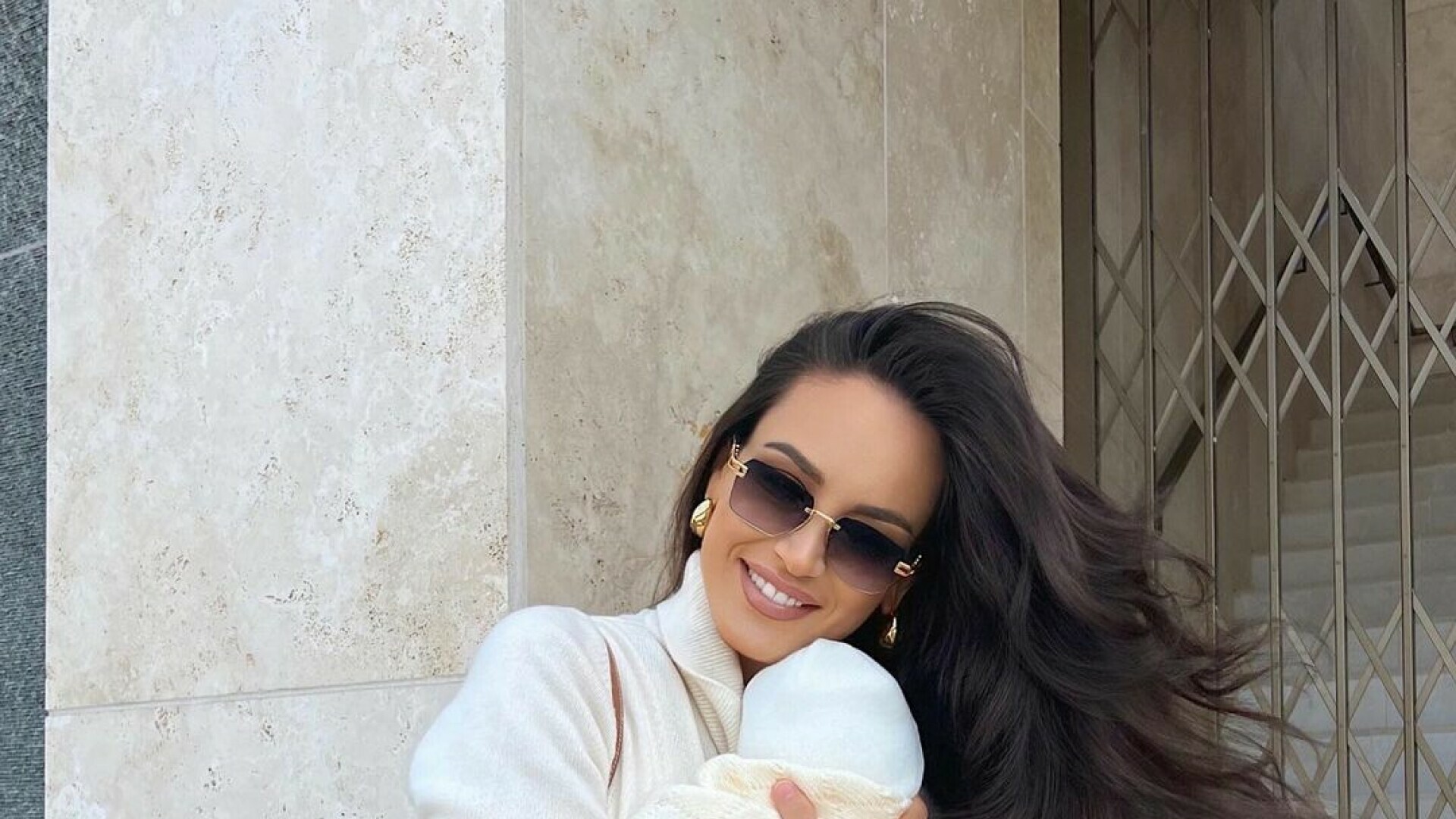 Sretne vijesti u obitelji pjevačice kojoj se život potpuno promijenio ...