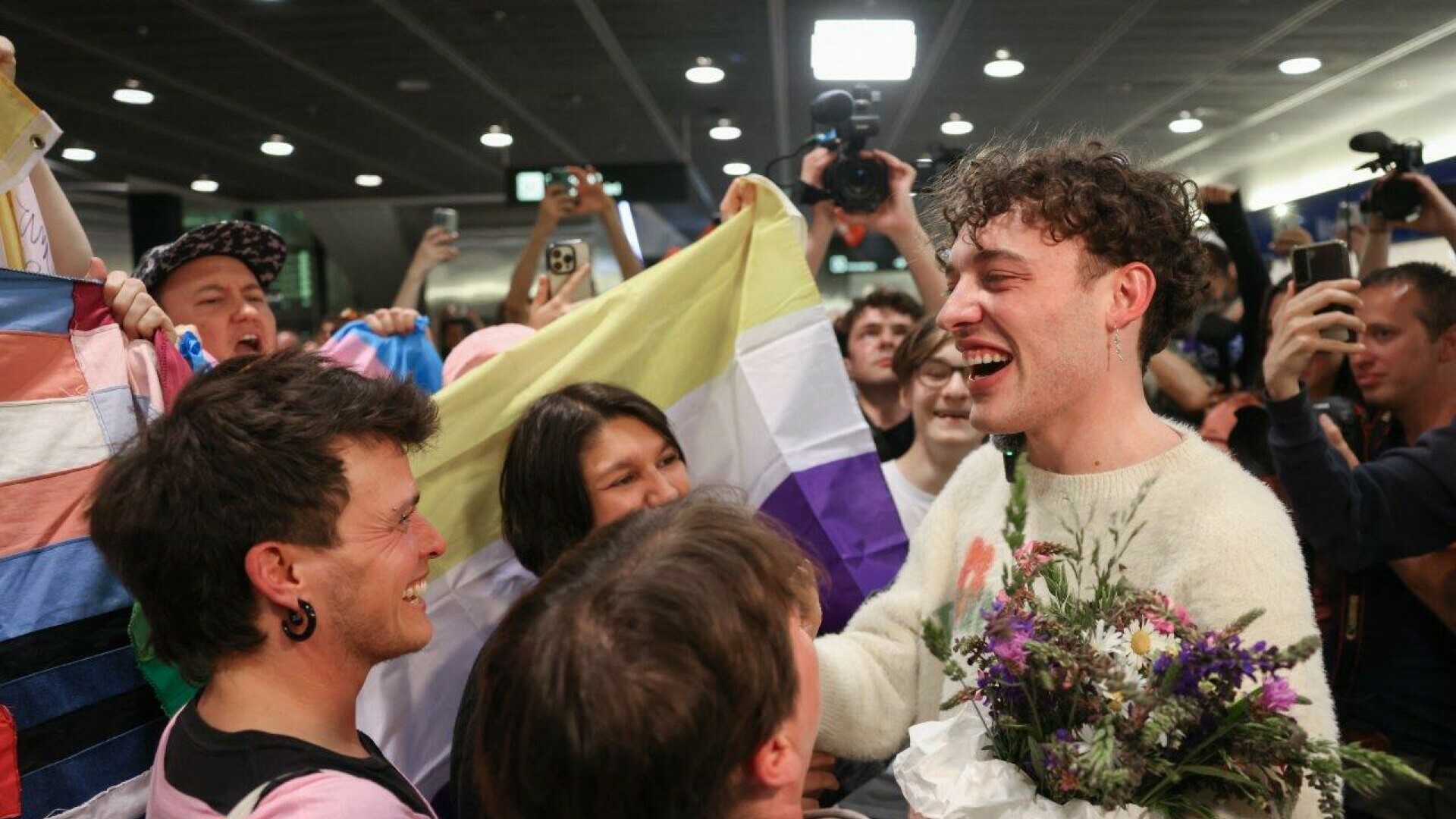 Oteli su našem Baby Lasagni pobjednički tron, a sad su osvanuli u ...