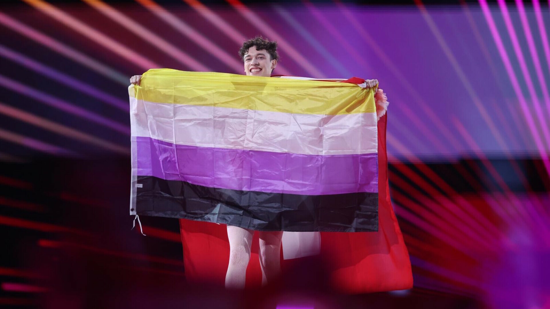 Švicarac Nemo nebinarna je osoba. Znate li što to znači?