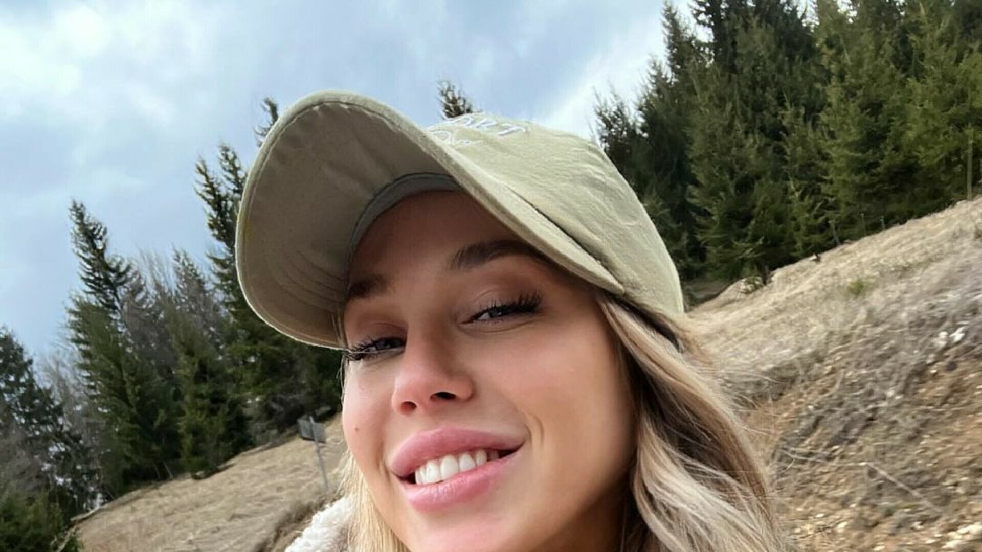 Kontroverzni srpski glumac nakon problema sa zakonom stao pred oltar ...