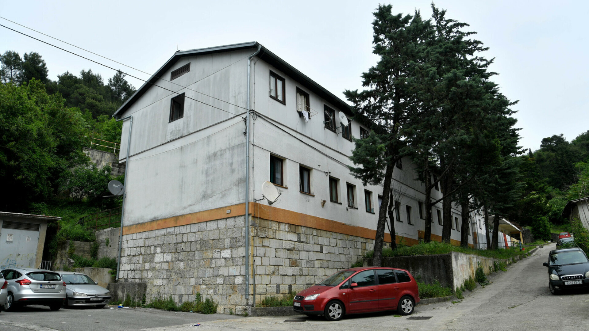 FOTO Susjeda o detaljima strave u Rijeci: "Vidi što mi je napravio u snu, izbo me je"