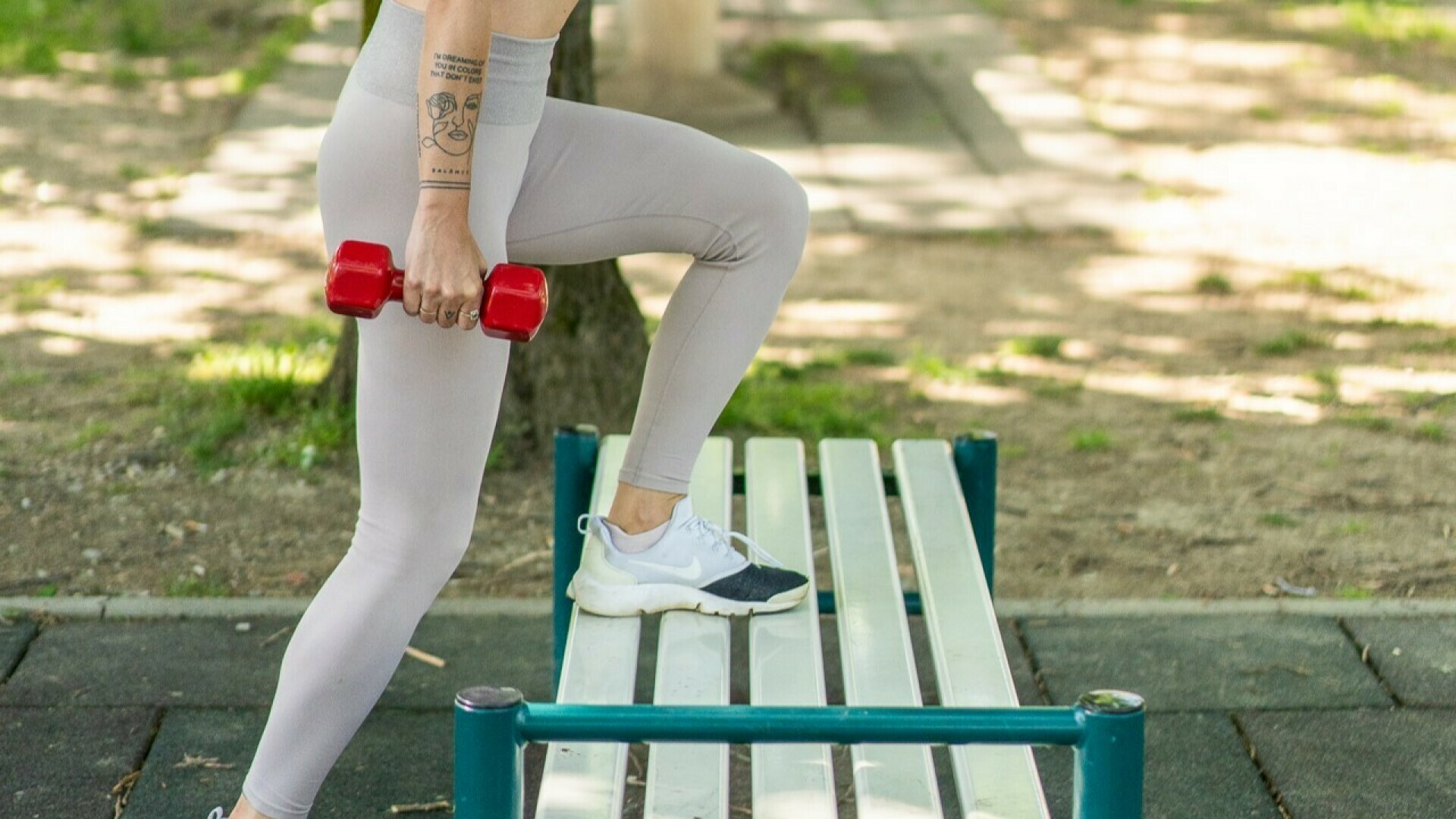 Spremni za kratke rukave i hlačice! Učvrstite noge, ruke i stražnjicu ...