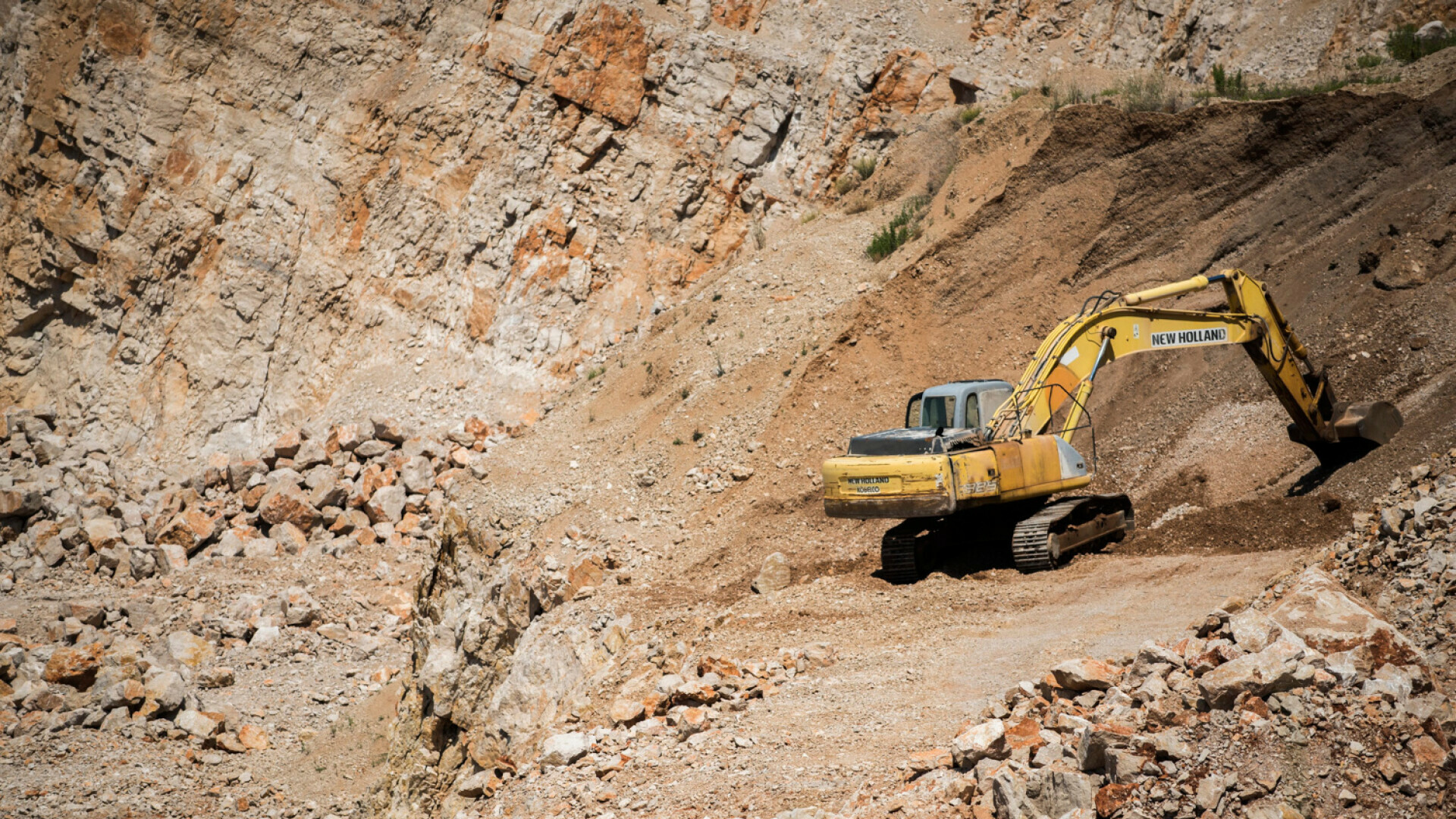 Tragedija u kamenolomu: Radnik poginuo nakon odrona kamenja