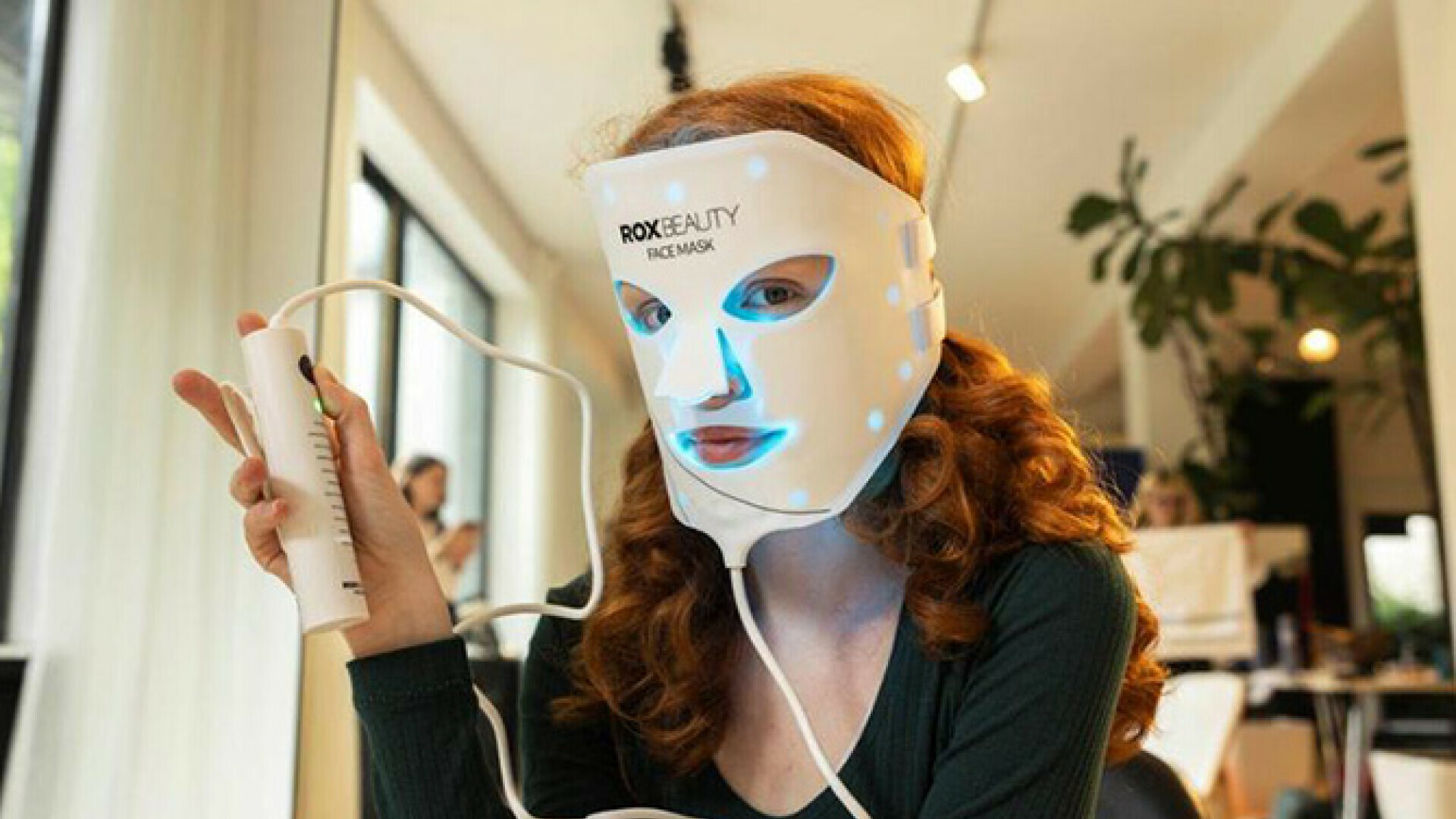 U sklopu modne revije predstavljena ROX Beauty LED maska