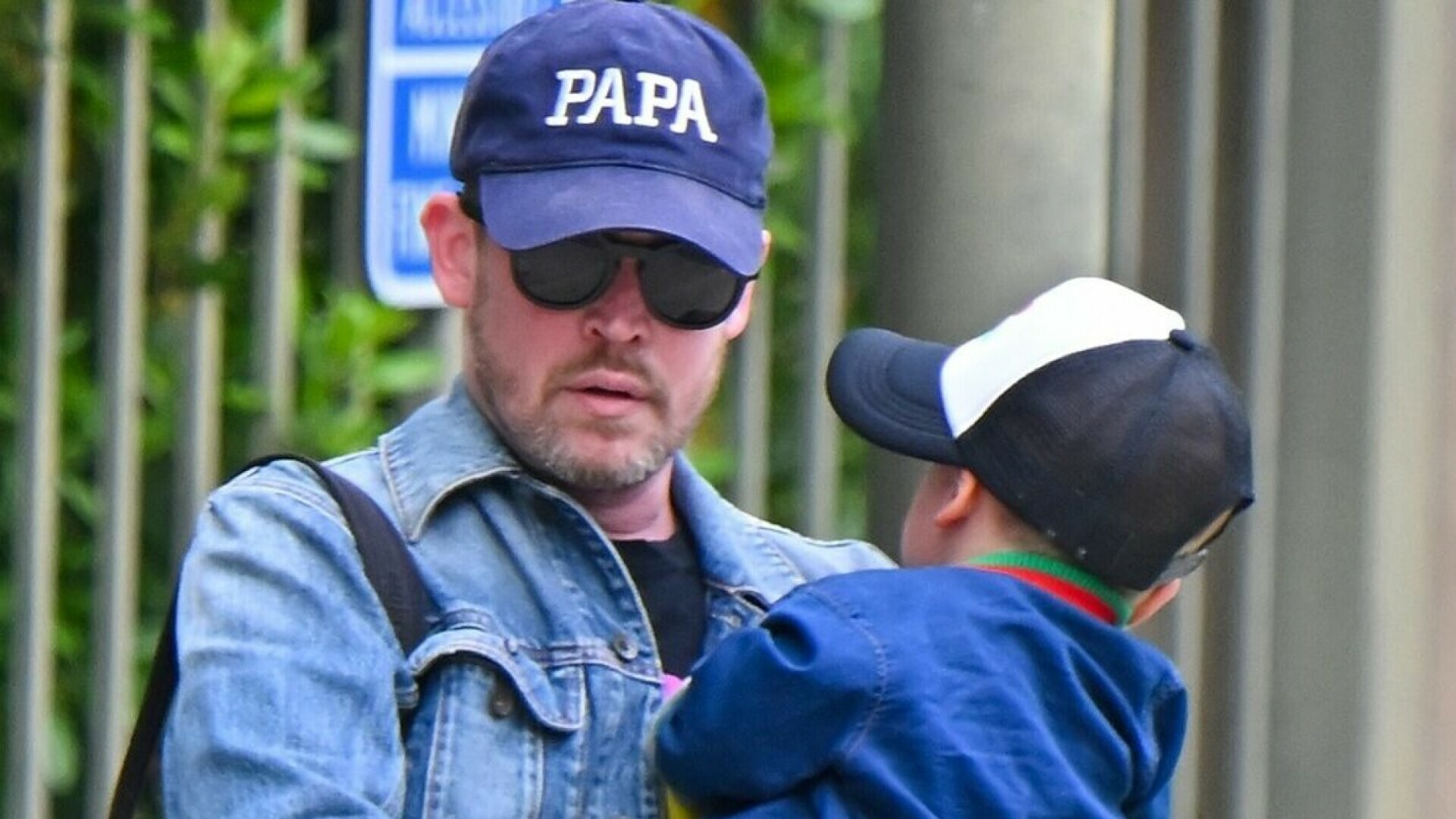 Nekad najpoznatiji dječji glumac jedva se spasio od ovisnosti, a nove ...