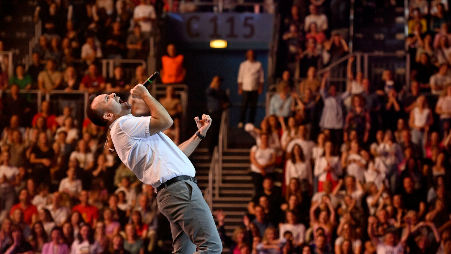 Legendarni Rafo vratio se na pozornicu nakon dugo vremena, pogledajte ...