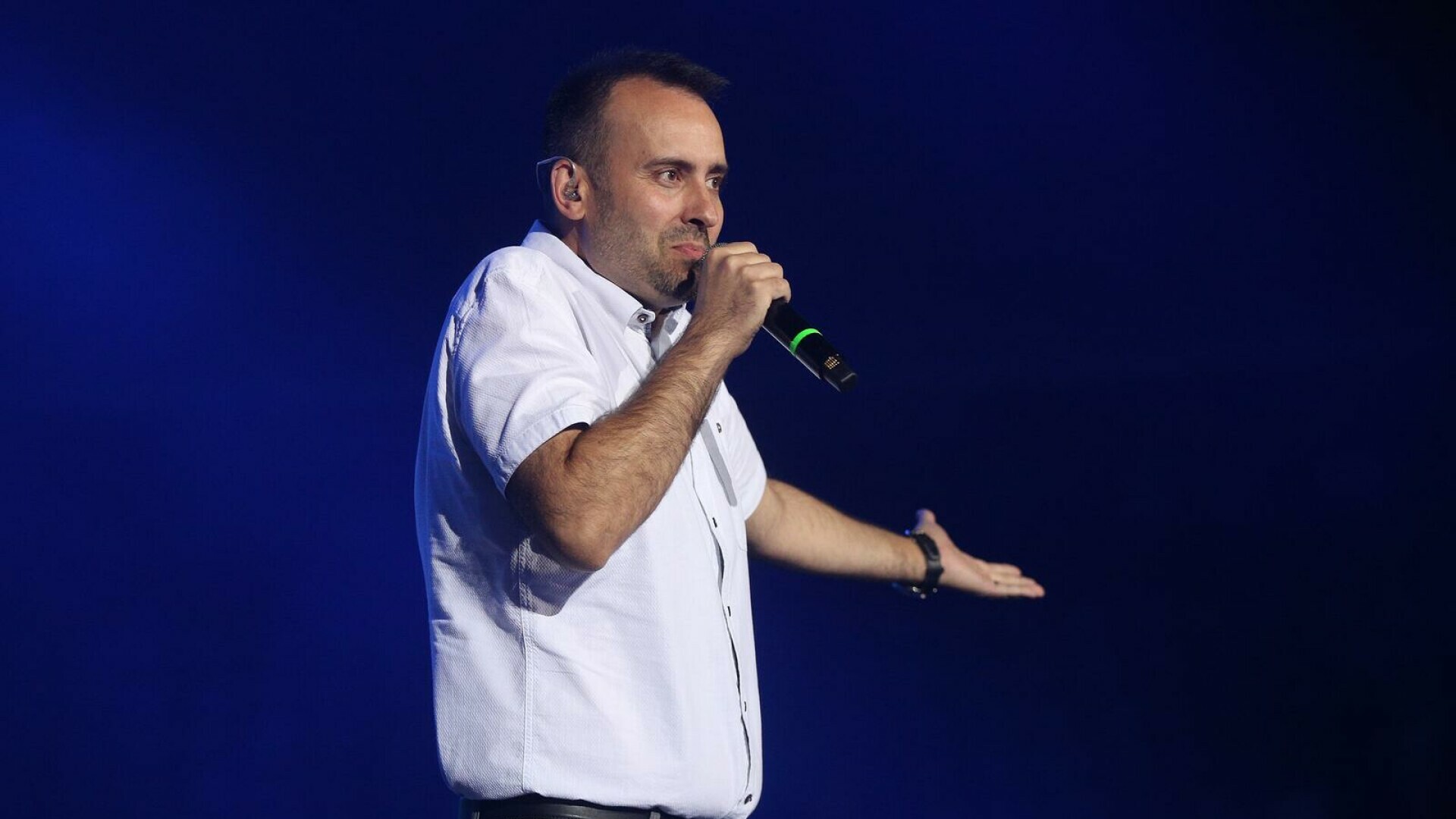 Legendarni Rafo vratio se na pozornicu nakon dugo vremena, pogledajte ...