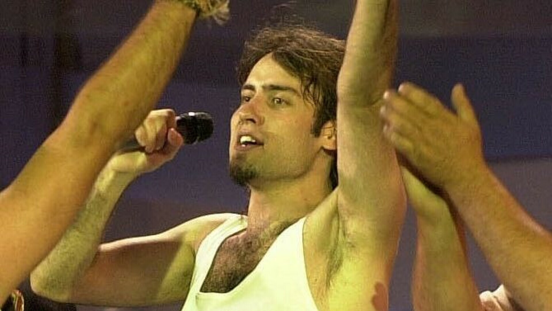 Legendarni Rafo vratio se na pozornicu nakon dugo vremena, pogledajte ...