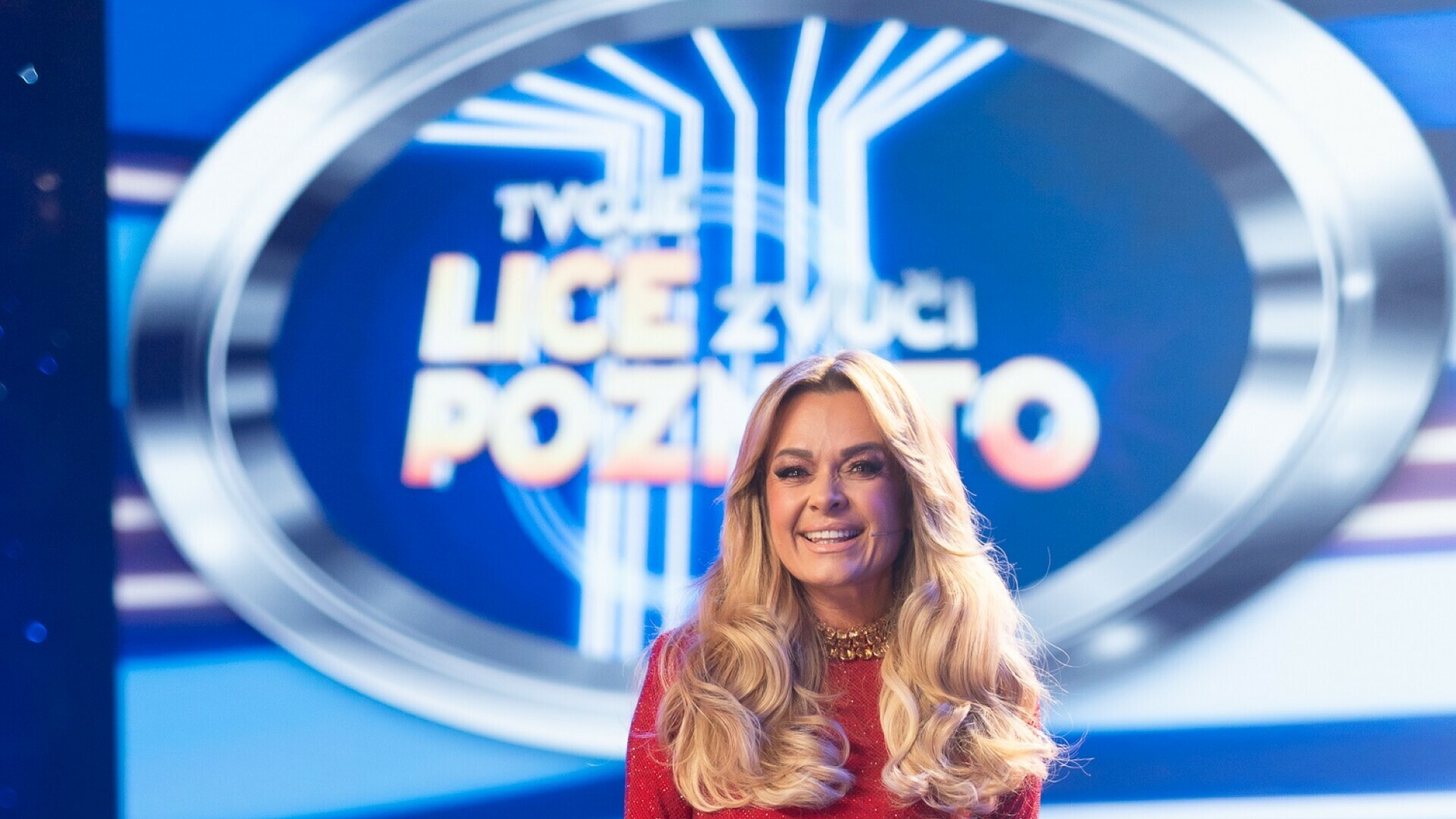 Minea se od hit-showa oprašta ljepša nego ikad dosad, ova haljina ...