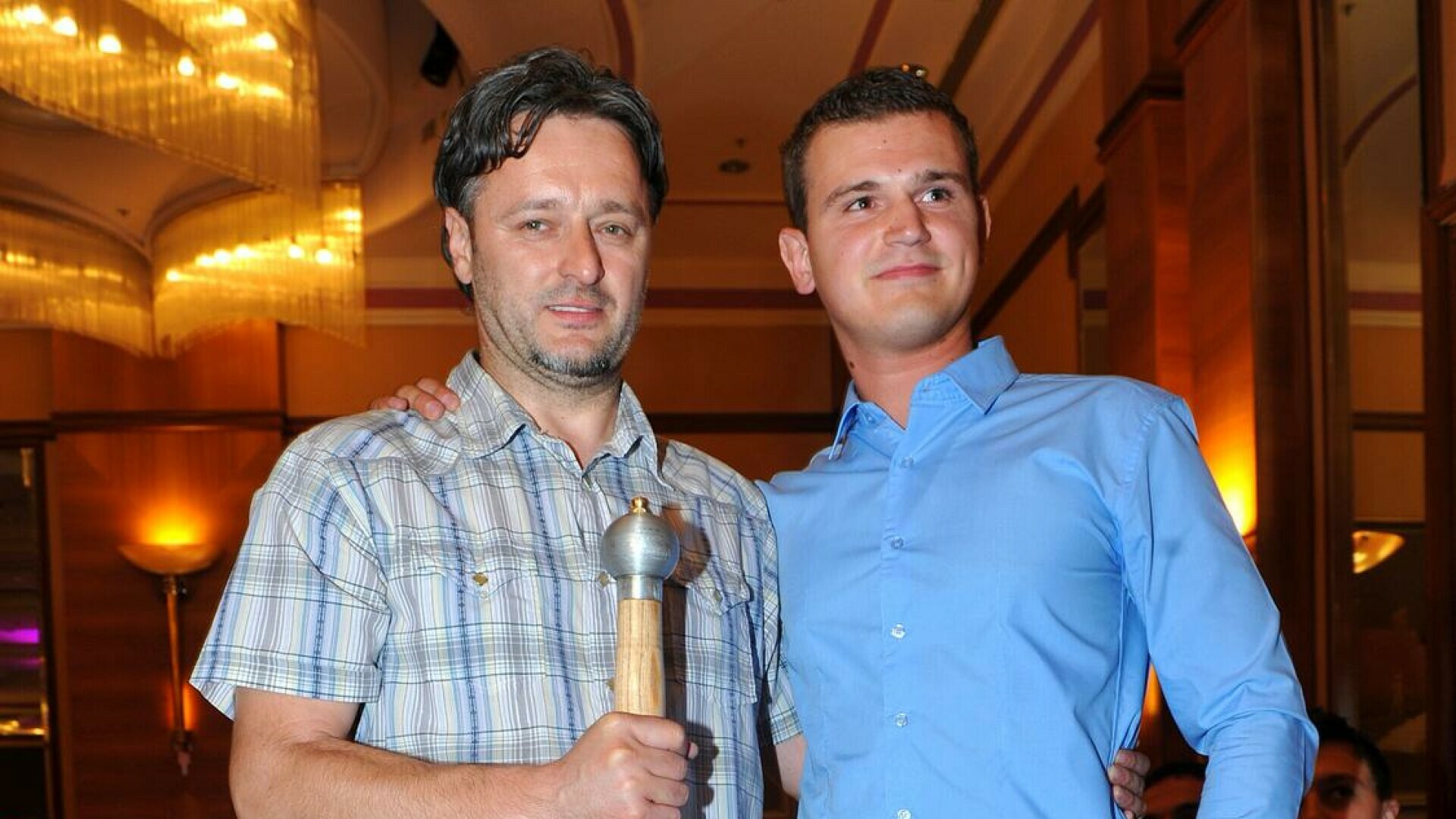 O čemu govori pjesma s kojom će Thompson otvoriti koncert na Hipodromu?