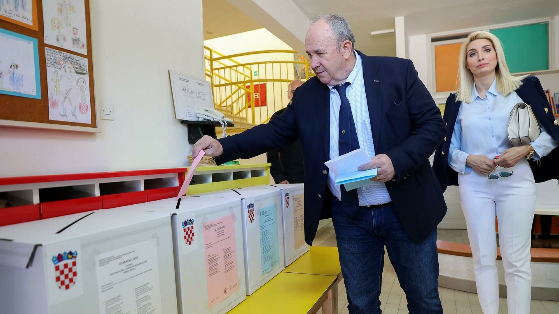 Željko Kerum na izborima pokazao pravo džentlmensko ponašanje prema ...