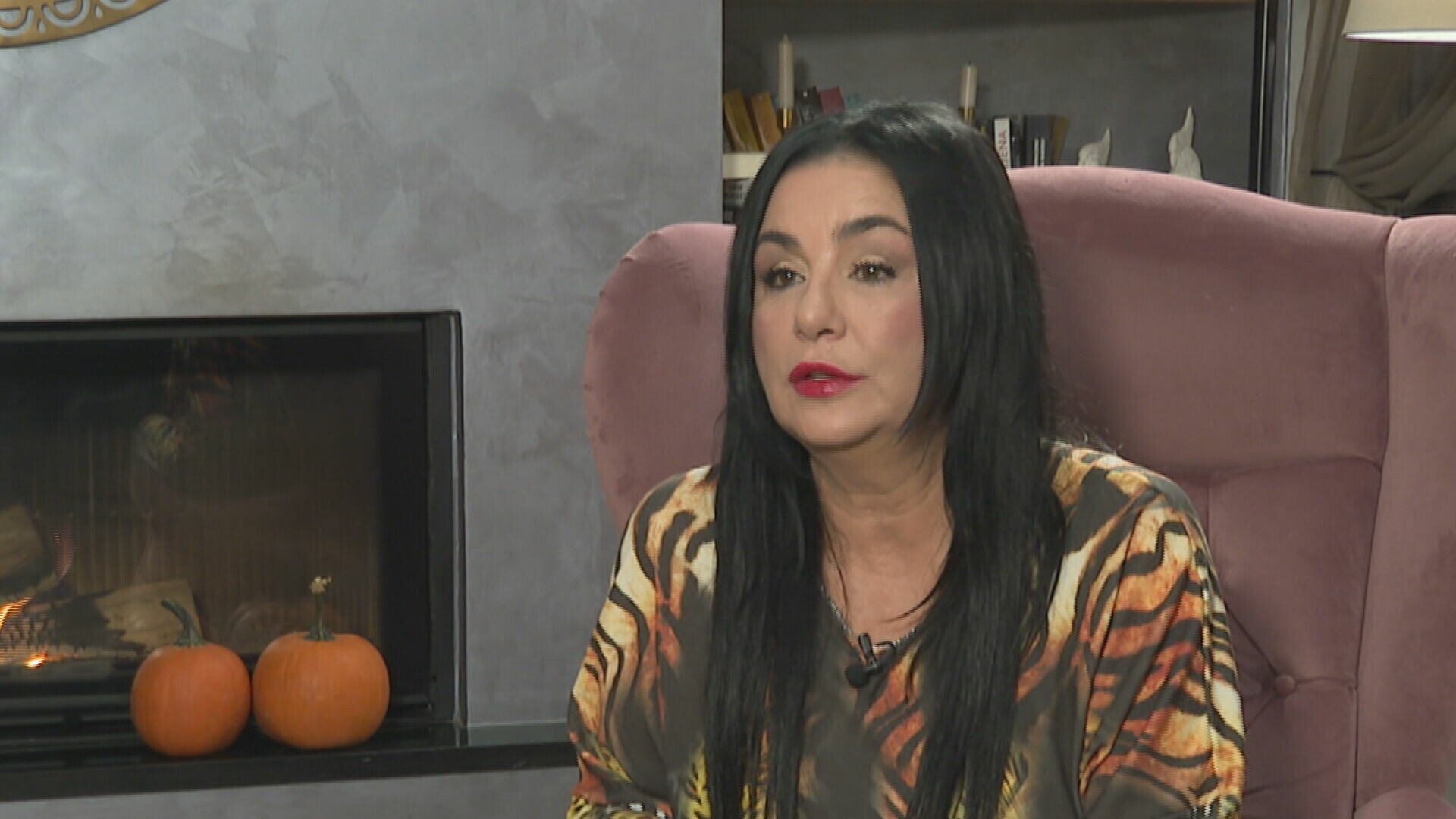 Alka Vuica pokazala skoro golo tijelo pa oduševila sve svojom pojavom u 63. godini: “Gušti su ...