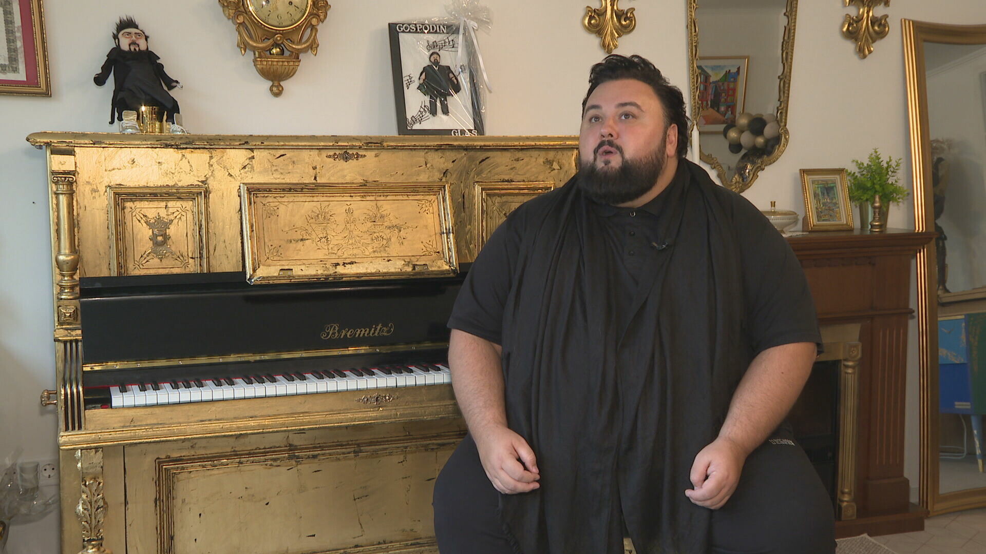 Jacques Houdek objavio obiteljske fotografije s putovanja, fanovima je ...