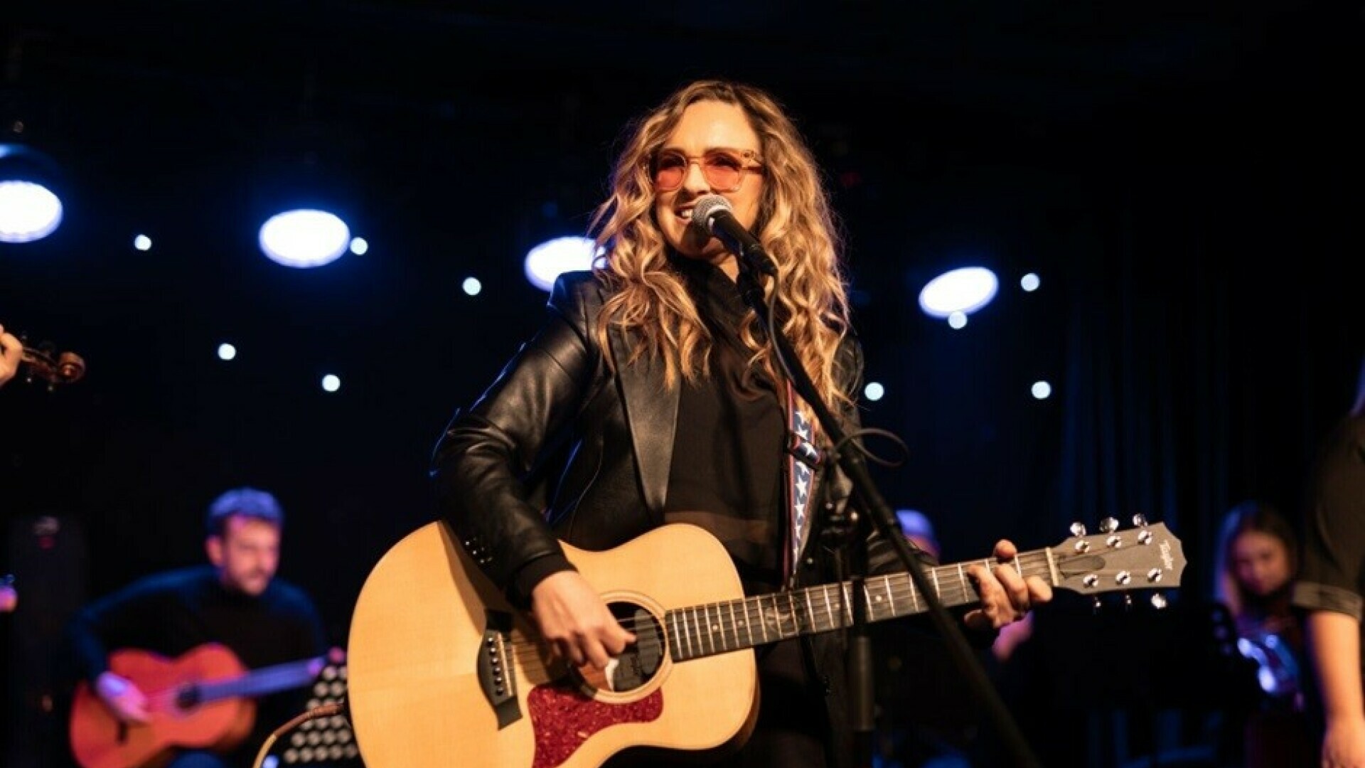 Fenomenalna Marija Mirković predstavila dva albuma odjednom: "Ja sam ...