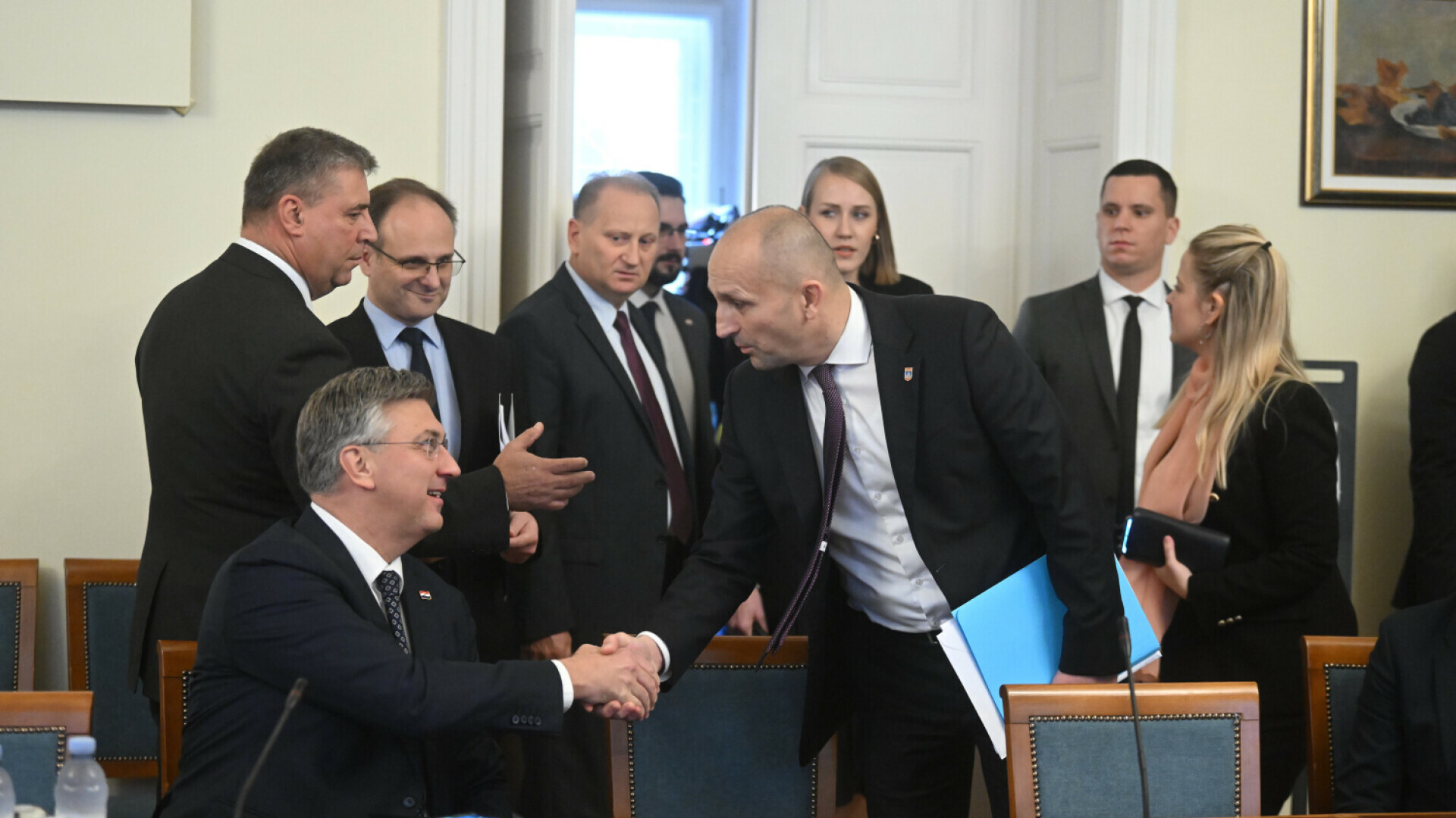 Anušić većinom glasova dobio potporu na saborskom Odboru za obranu ...