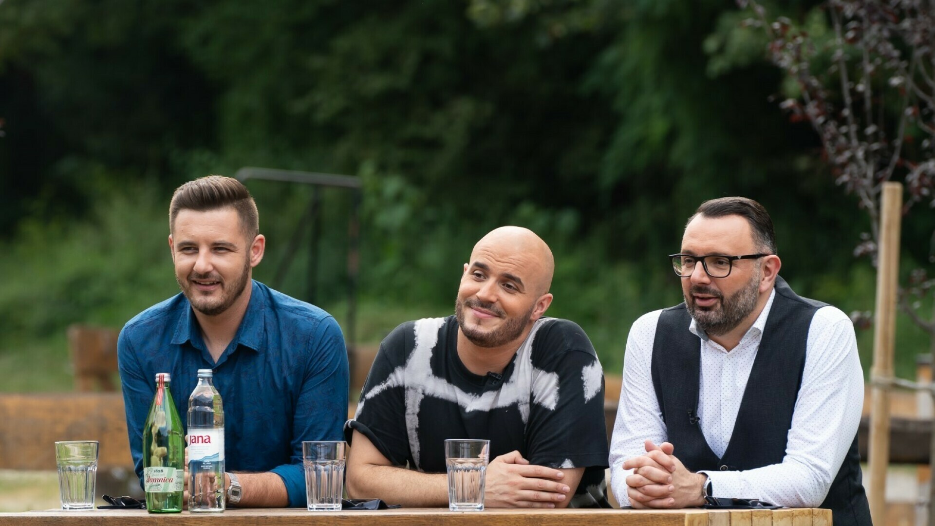 Zahtjevni gosti, S6 ep. 43 (1. dio)