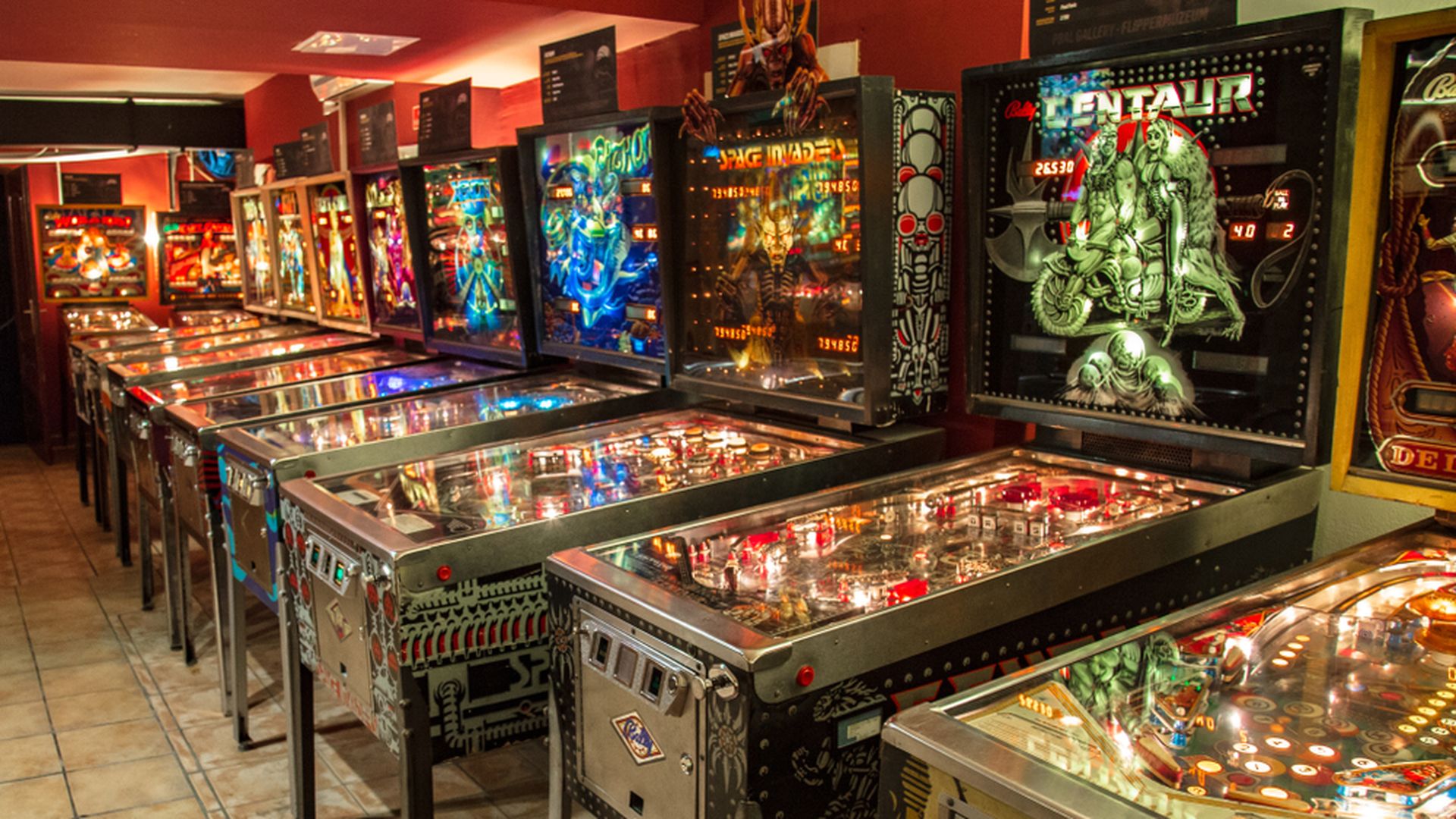 Platiš ulaznicu, igraš cijeli dan: Jedinstveni muzej flipera koji se skriva u podrumu zgrade u ...